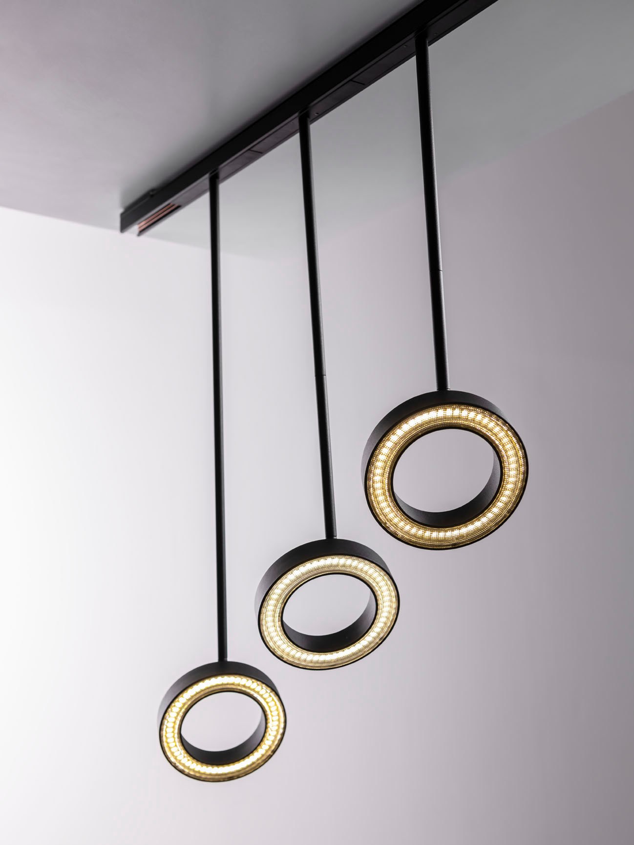 IKAR | Track-Light By LED Luks