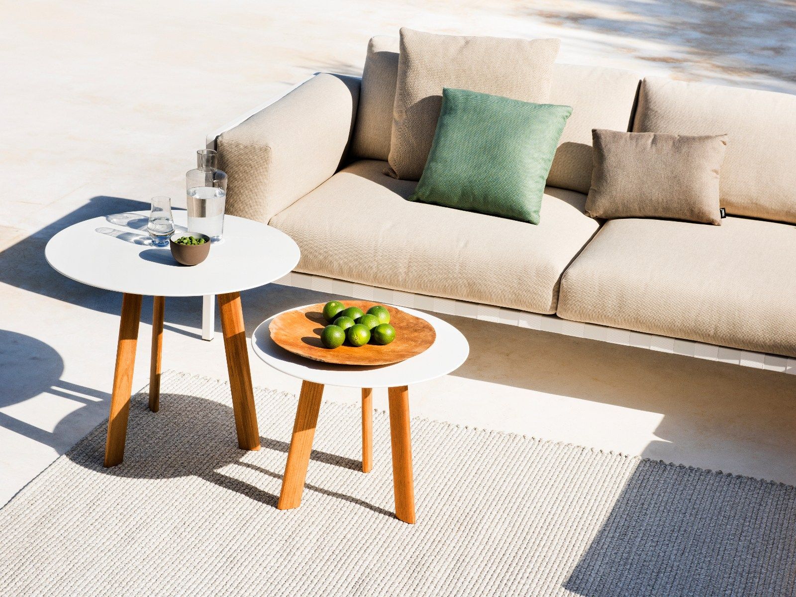 Round garden side table ILE By TRIBÙ