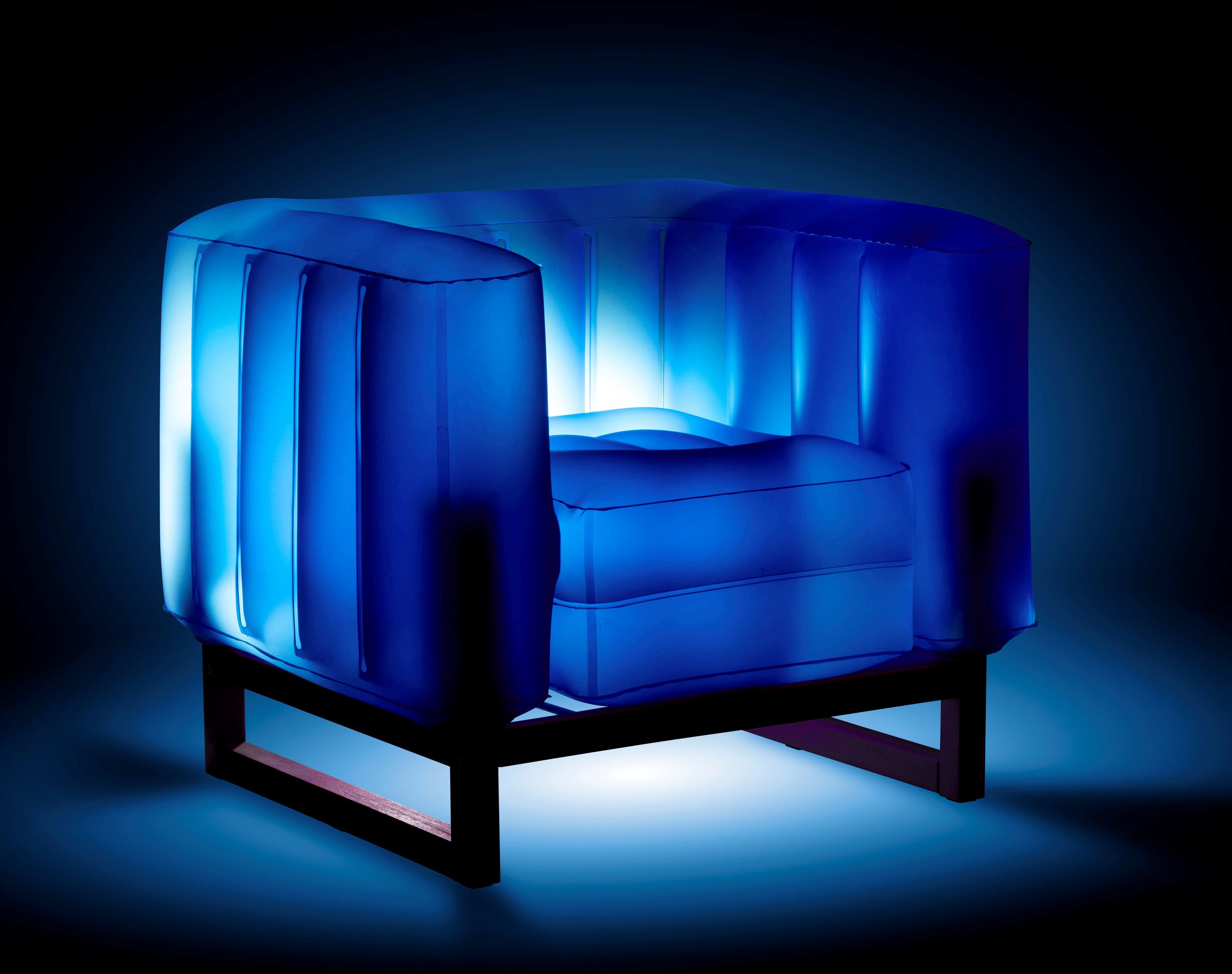 ILLUMINATED YOMI | Garden armchair Inflatable armchair with light By Mojow