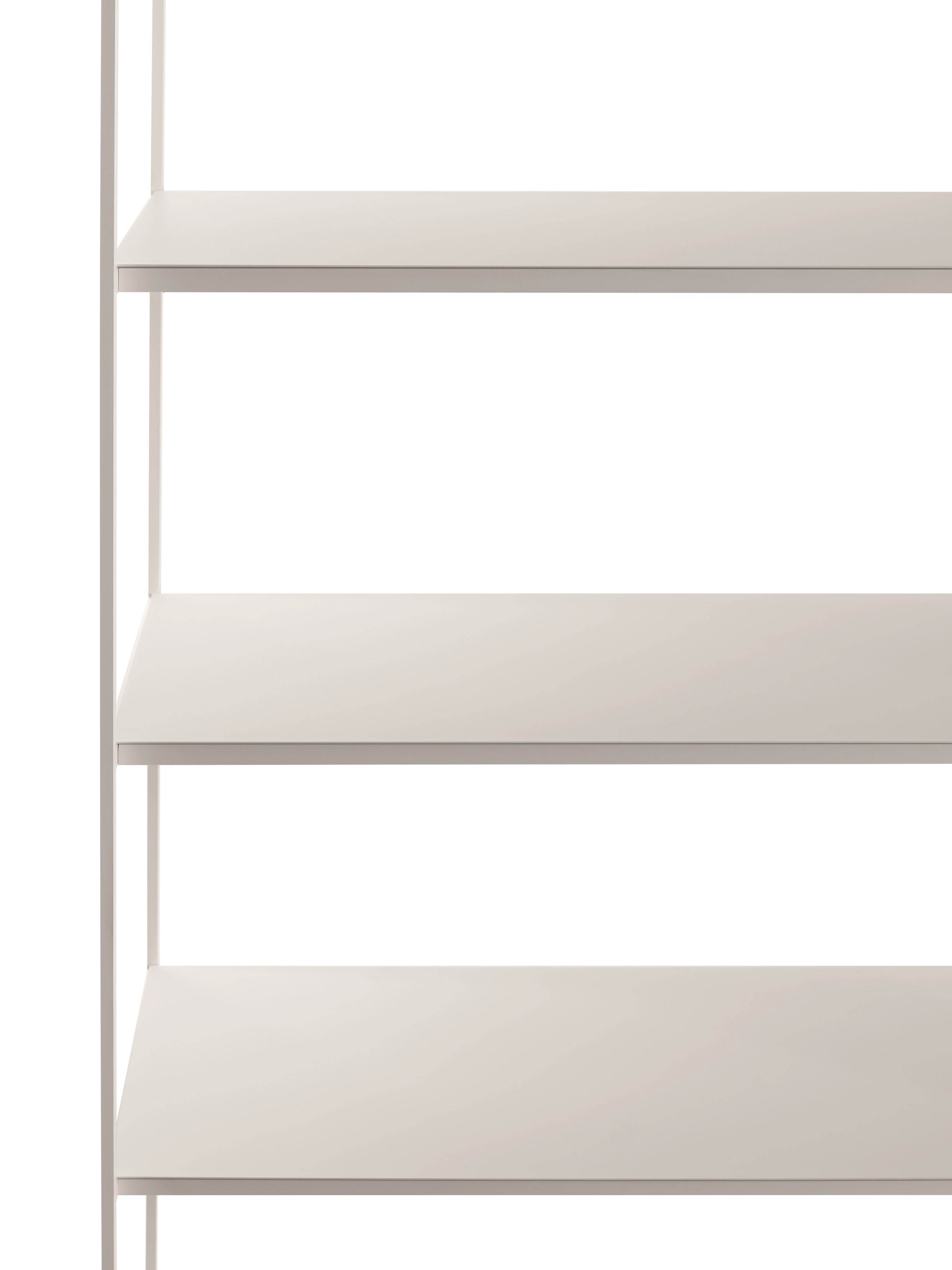 Open metal shelving unit IMAGE By Euromobil