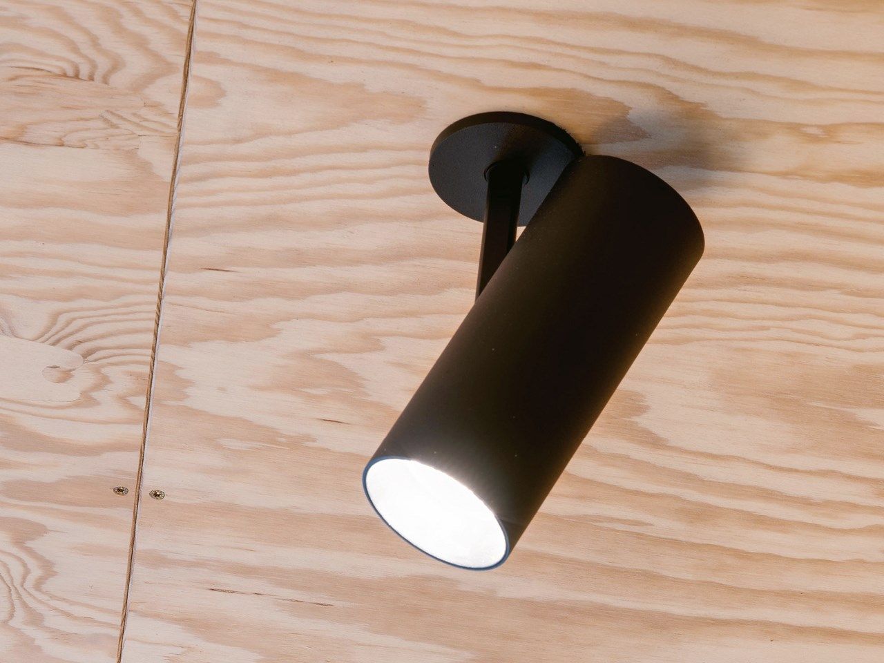 IMAGINE | LED spotlight By PROLICHT