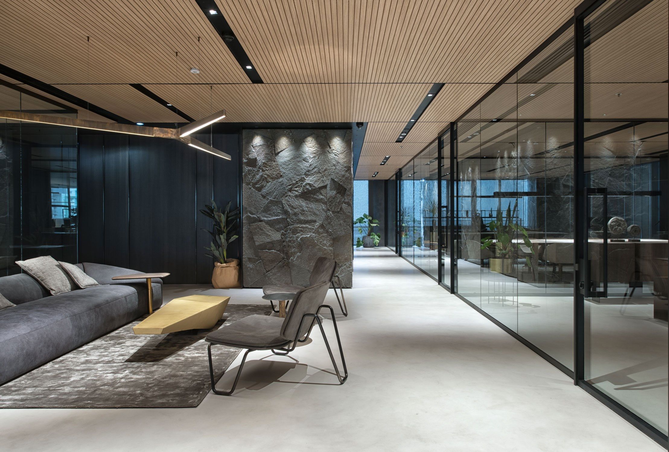 IMAX ADJUSTABLE | Square spotlight By Delta Light