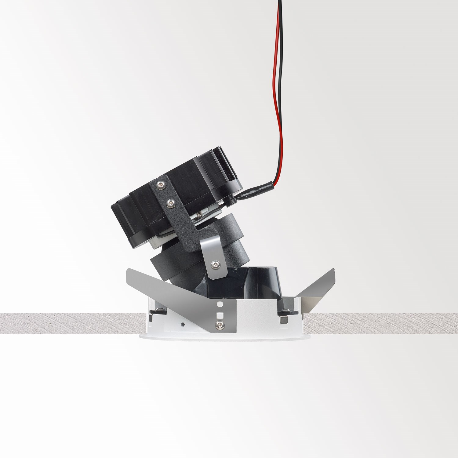 IMAX ADJUSTABLE | Foco cuadrado Foco empotrable LED cuadrado By Delta Light