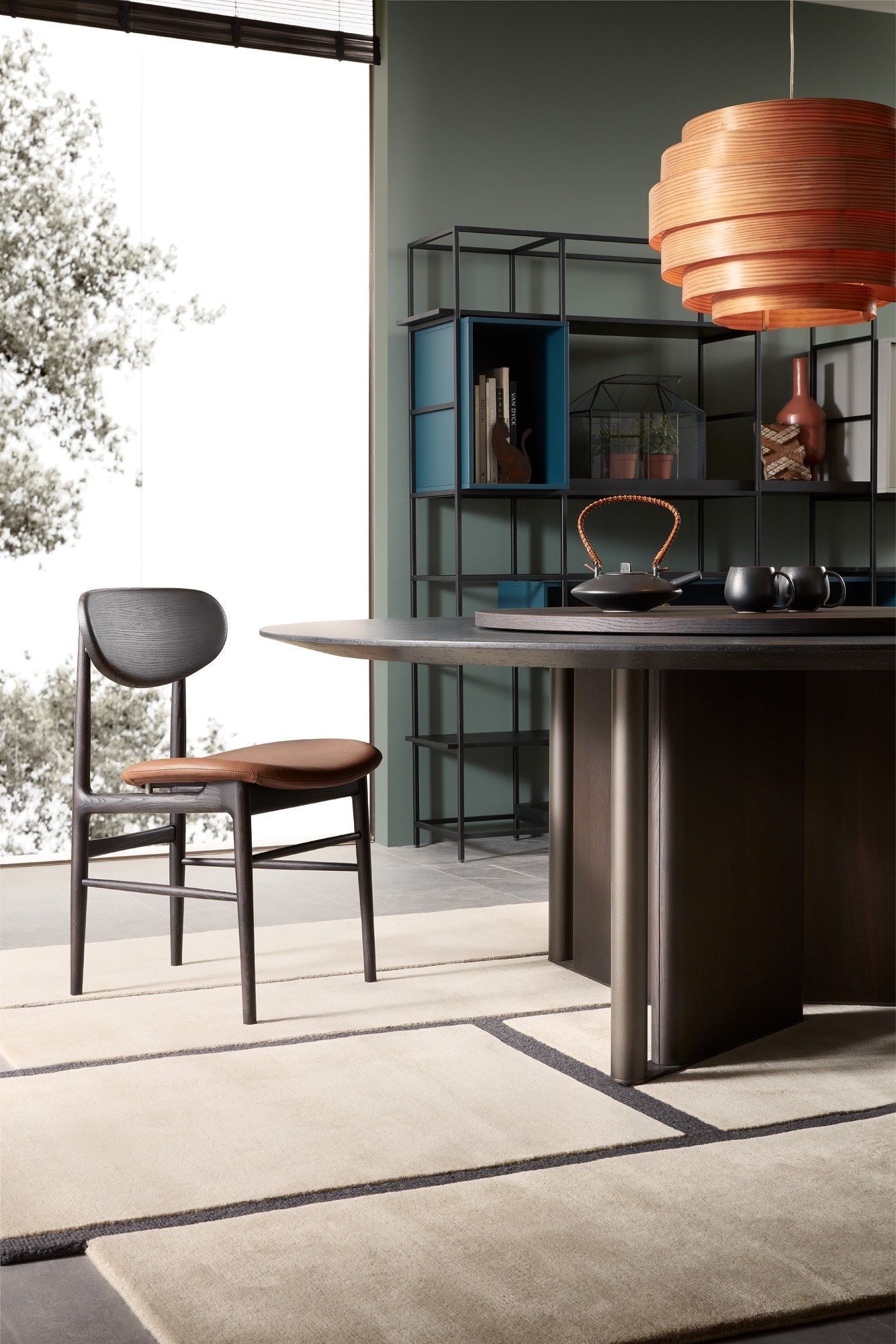 IN BETWEEN Table By Lema | design Ximi Li