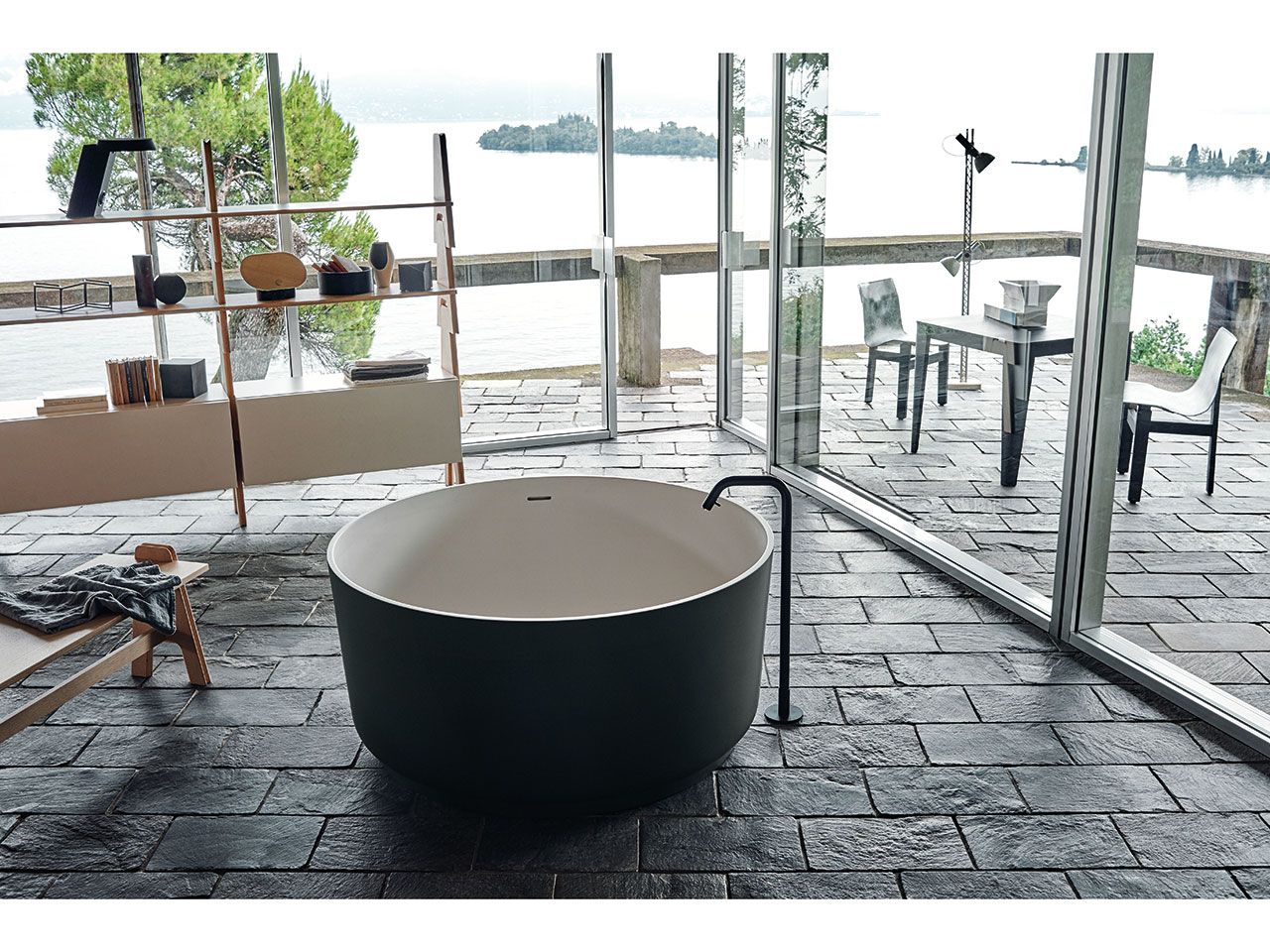IN-OUT | Exmar bathtub By Agape