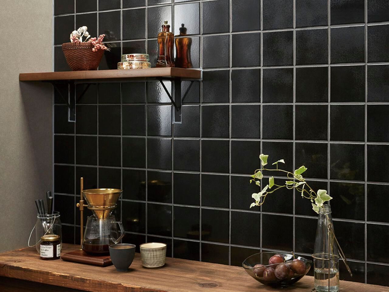 BIYUSAI BLACK Wall tiles By INAX
