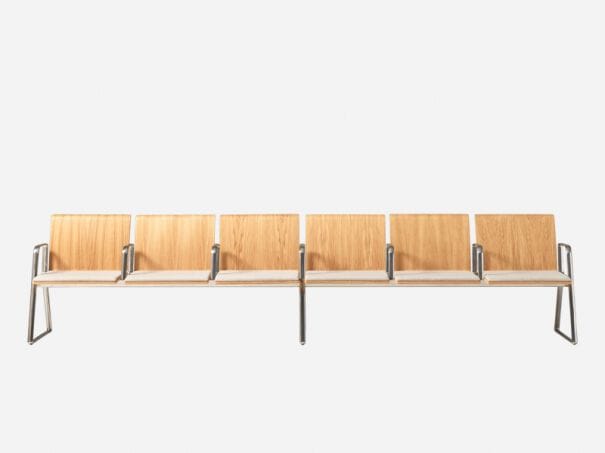 LIN WOOD Beam seating By INCLASS