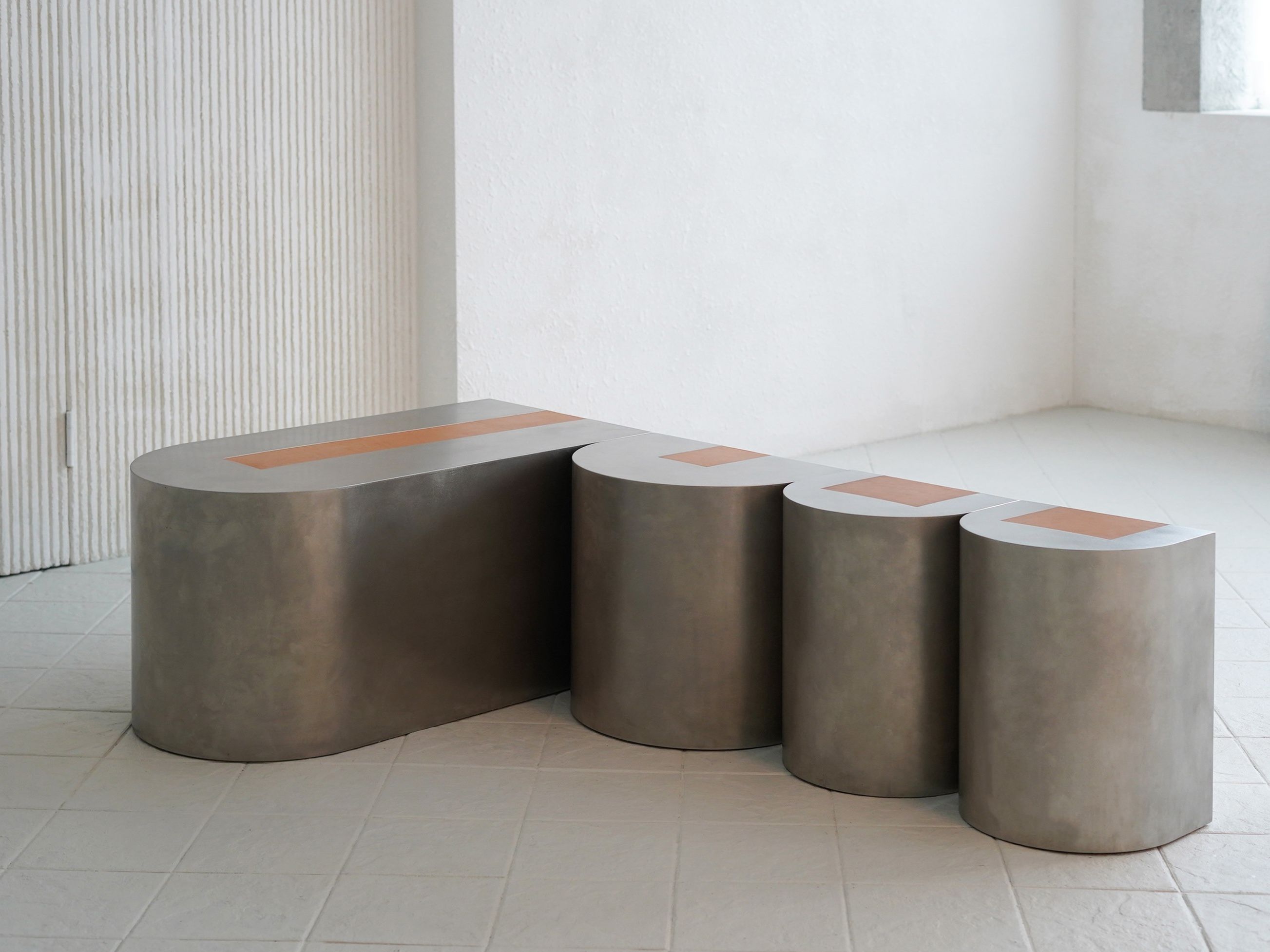 INLAY | Stool Stainless steel stool By MOVIMENTO
