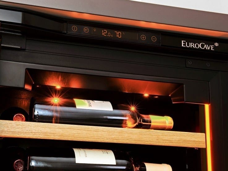 INSPIRATION: LARGE | Wine cooler with glass door Inspiration Collection ...