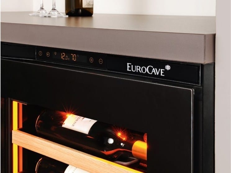 INSPIRATION: LARGE | Wine cooler with glass door Inspiration Collection ...