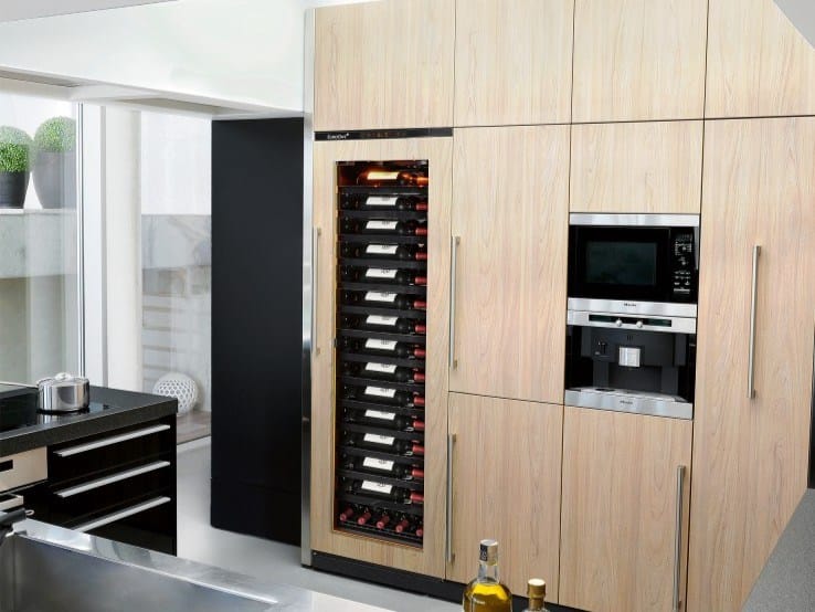 INSPIRATION: LARGE | Wine cooler with glass door Inspiration Collection ...