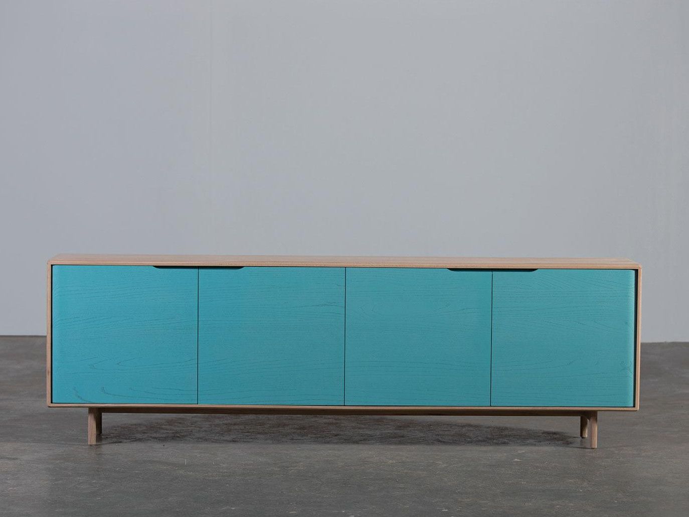 INVITO Sideboard with doors By Artisan | design Michael Schneider