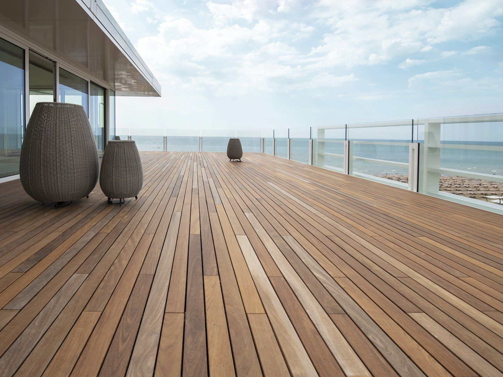 Wooden decking IPÈ By Ravaioli Legnami