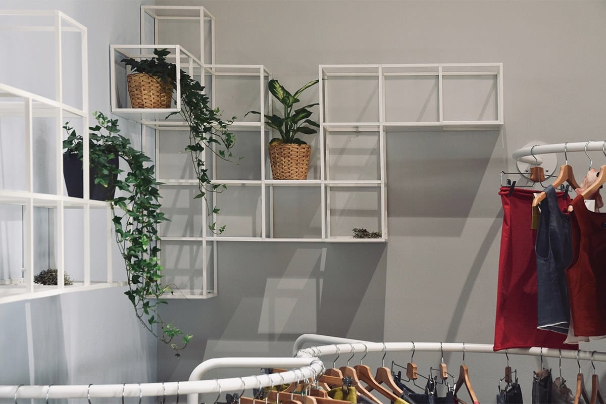 IPOT AD HOC RETAIL / EXHIBITION Modular aluminium display unit By iPot ...