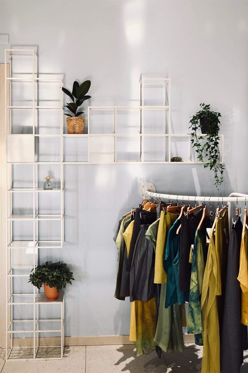 IPOT AD HOC RETAIL / EXHIBITION Modular aluminium display unit By iPot ...