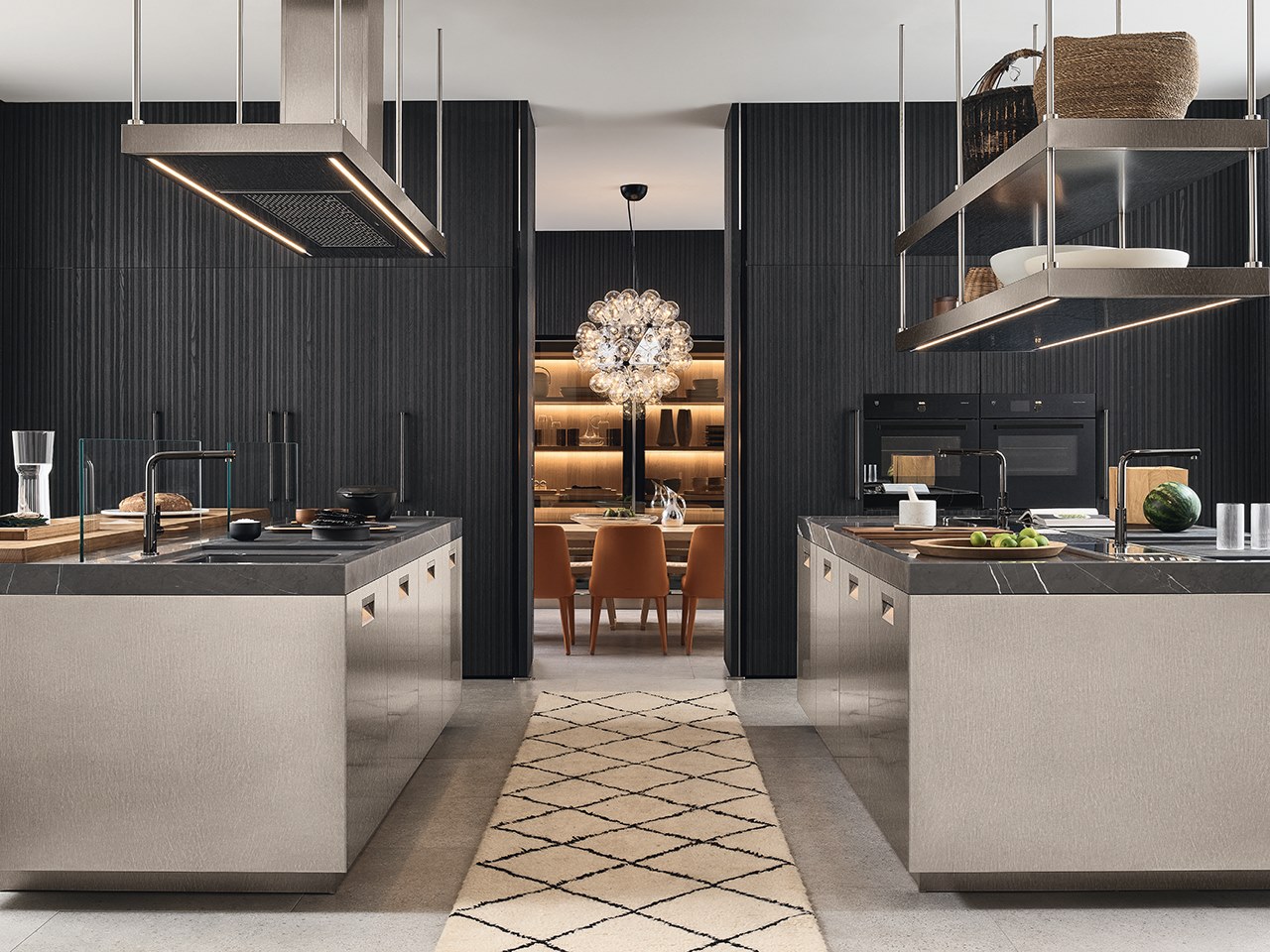 ITALIA + FRAME SYSTEM Kitchen in stainless steel and wood with double ...
