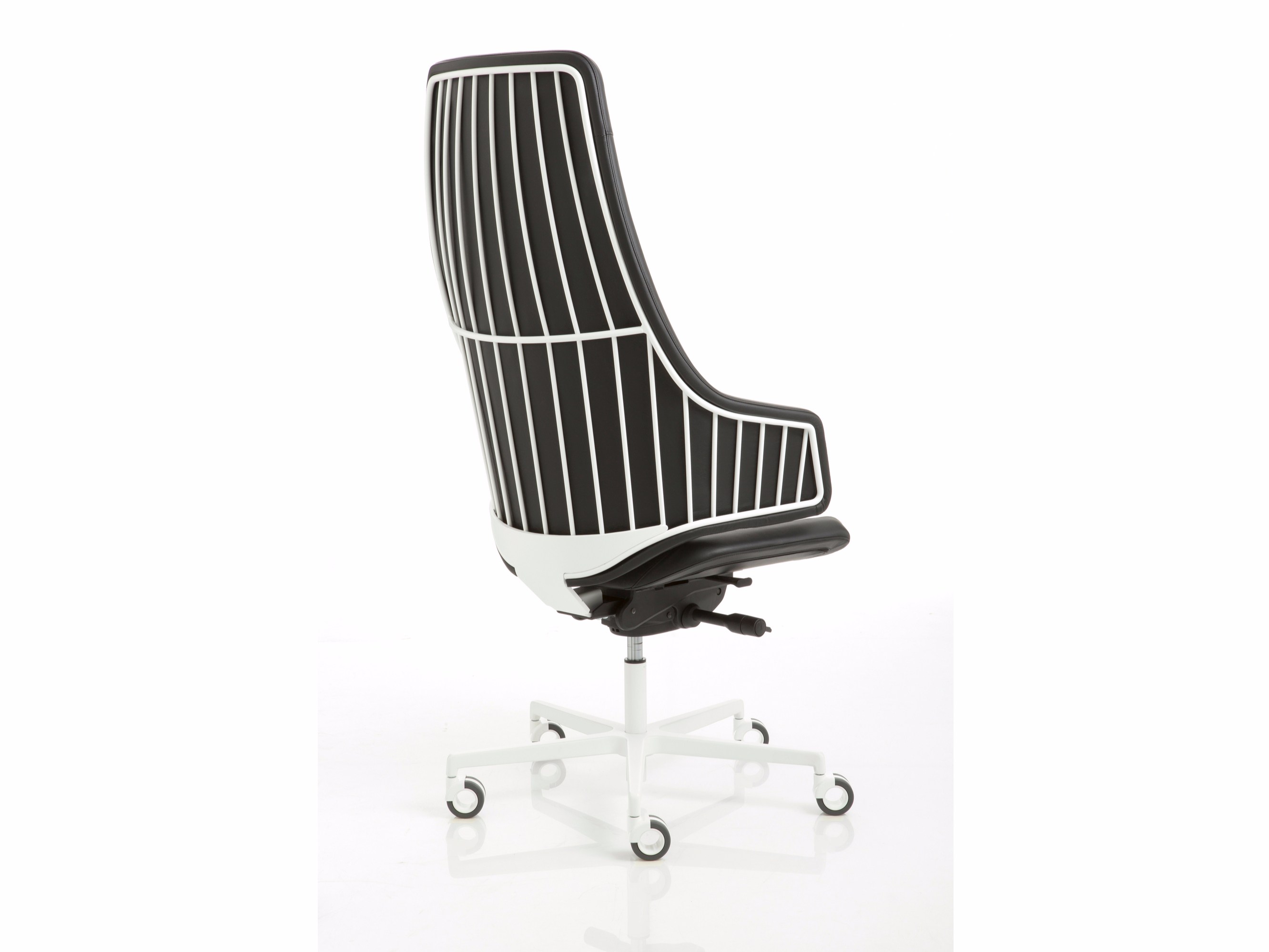 ITALIA | Executive chair with castors Italia Collection By Luxy