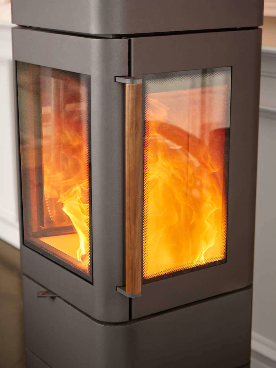 IVY | Wood-burning stove By Austroflamm design Cesare Monti