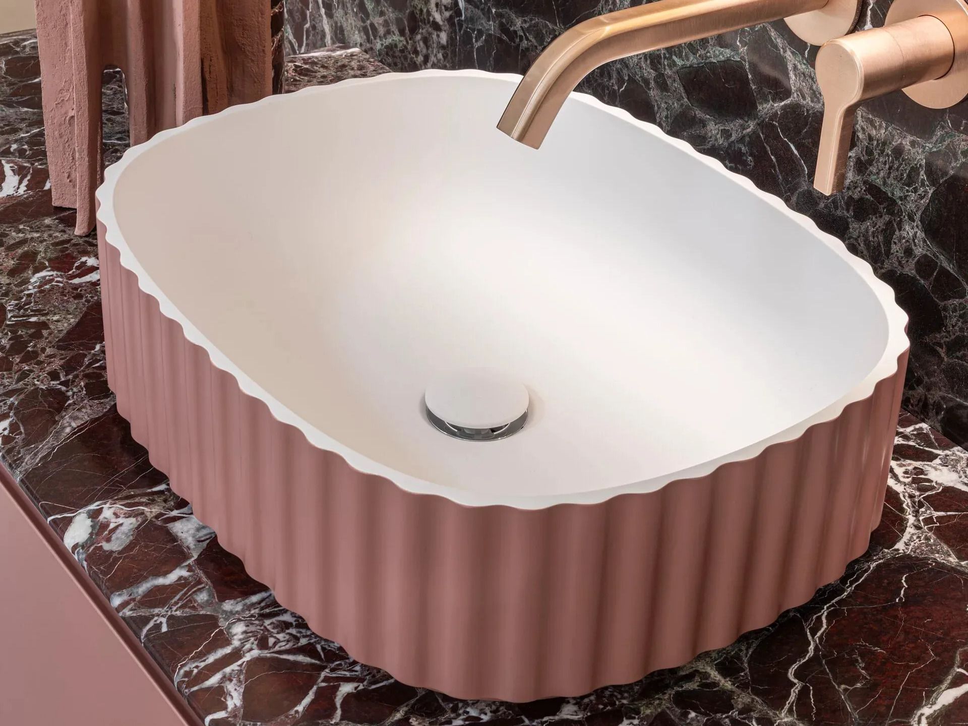 GIOVE Countertop Cristalplant® washbasin By Ideagroup