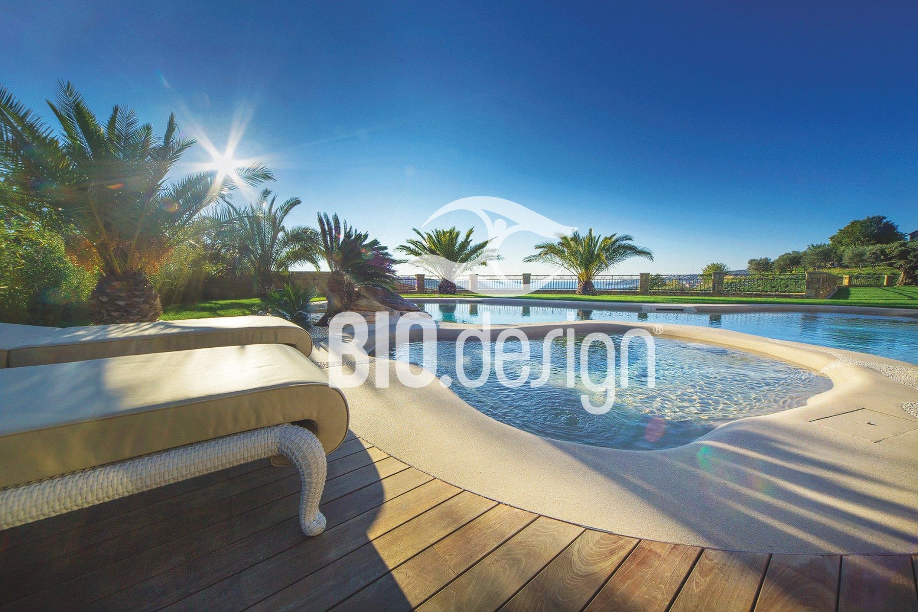 Infinity swimming pool Infinity swimming pool By Bio.design