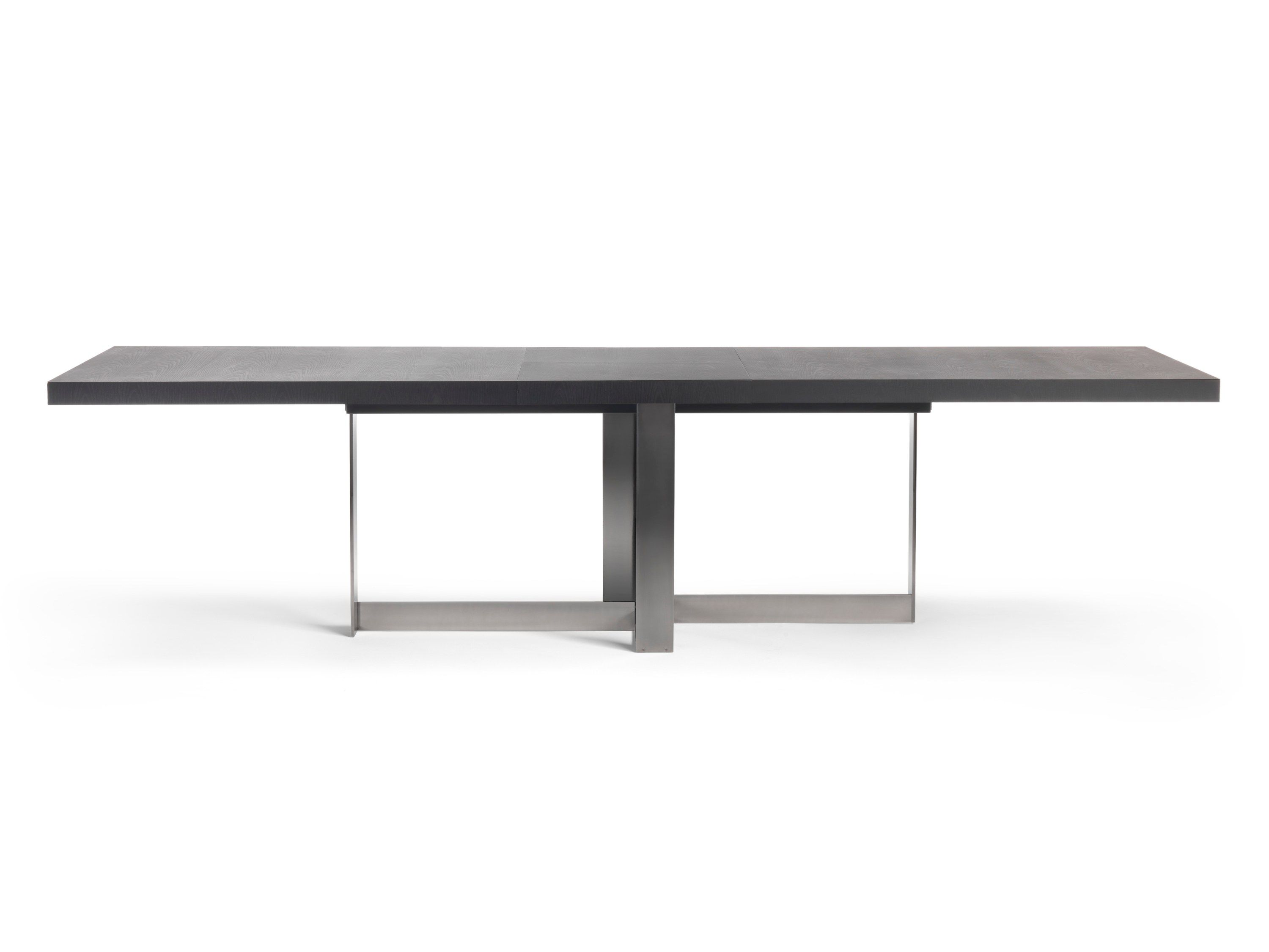 JACQUES | Table By Flexform design Roberto Lazzeroni