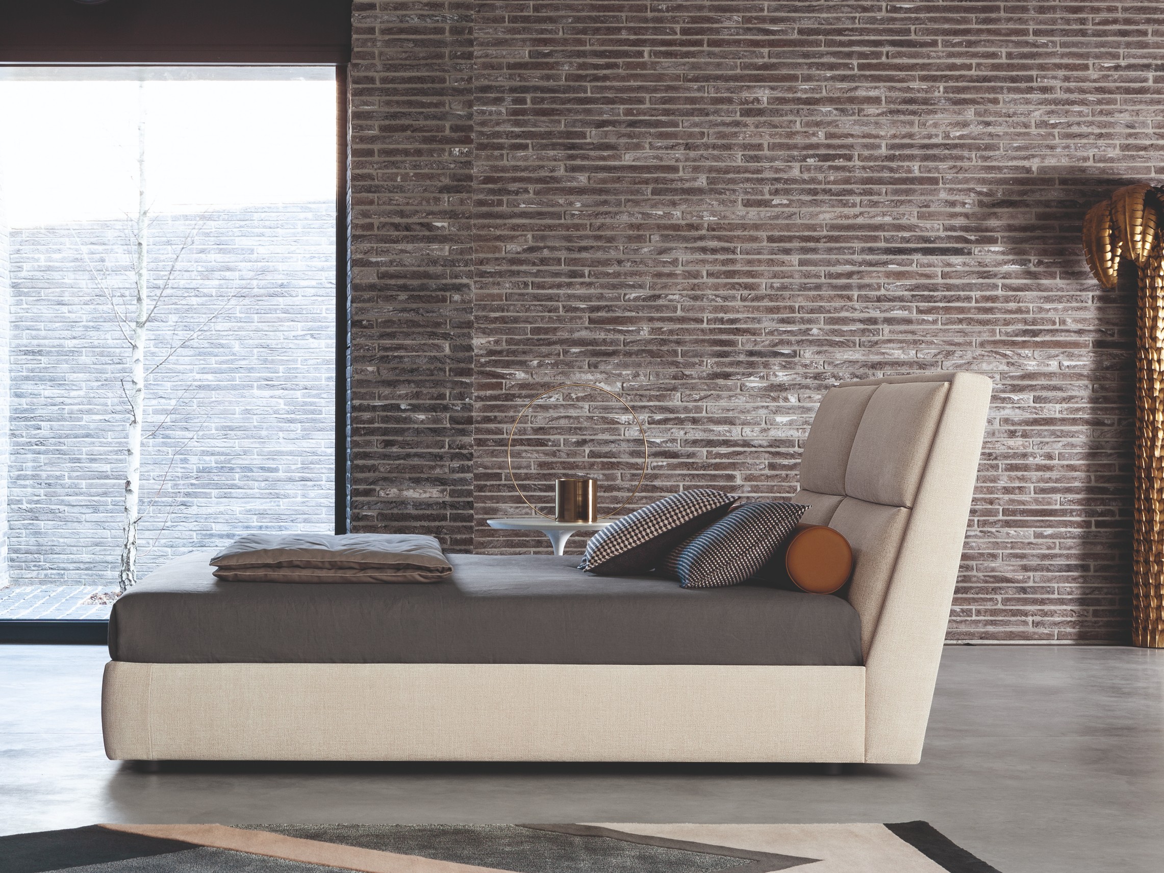 JAMES | Double bed By Twils design Ludovica + Roberto Palomba