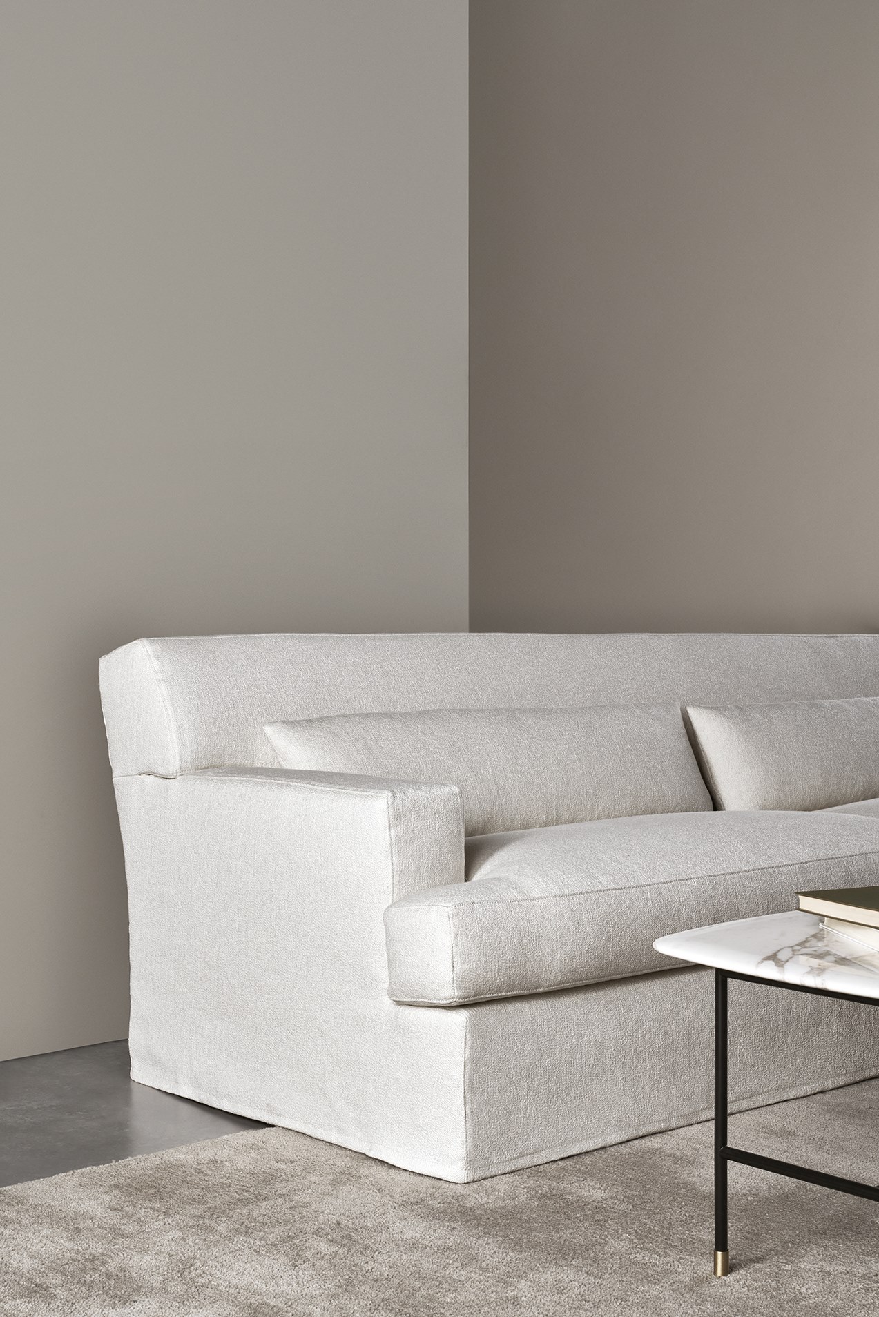 JAMES SLIM With removable cover fabric sofa By Meridiani