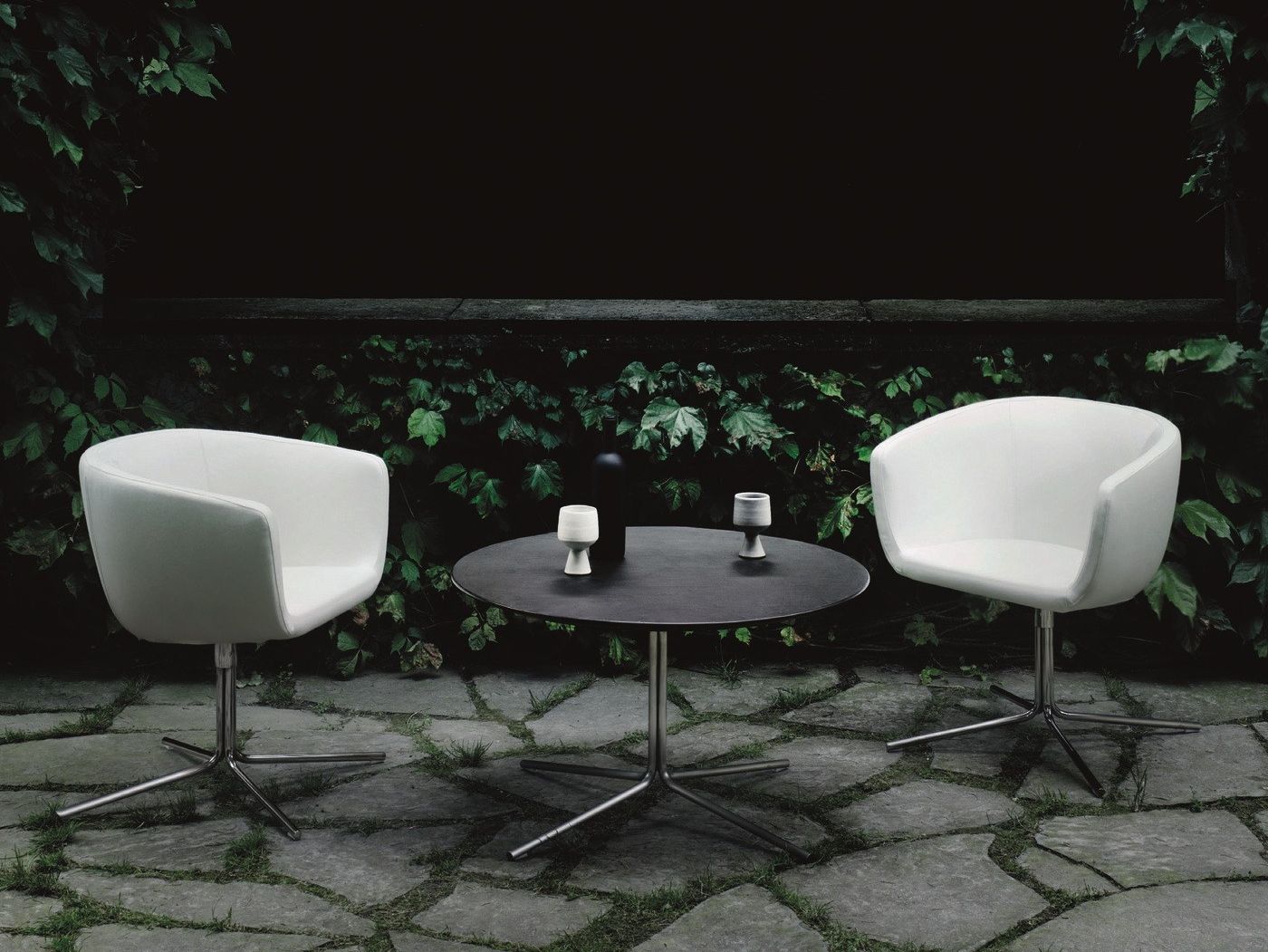 JELLY Round steel coffee table By Living Divani | design Piero Lissoni