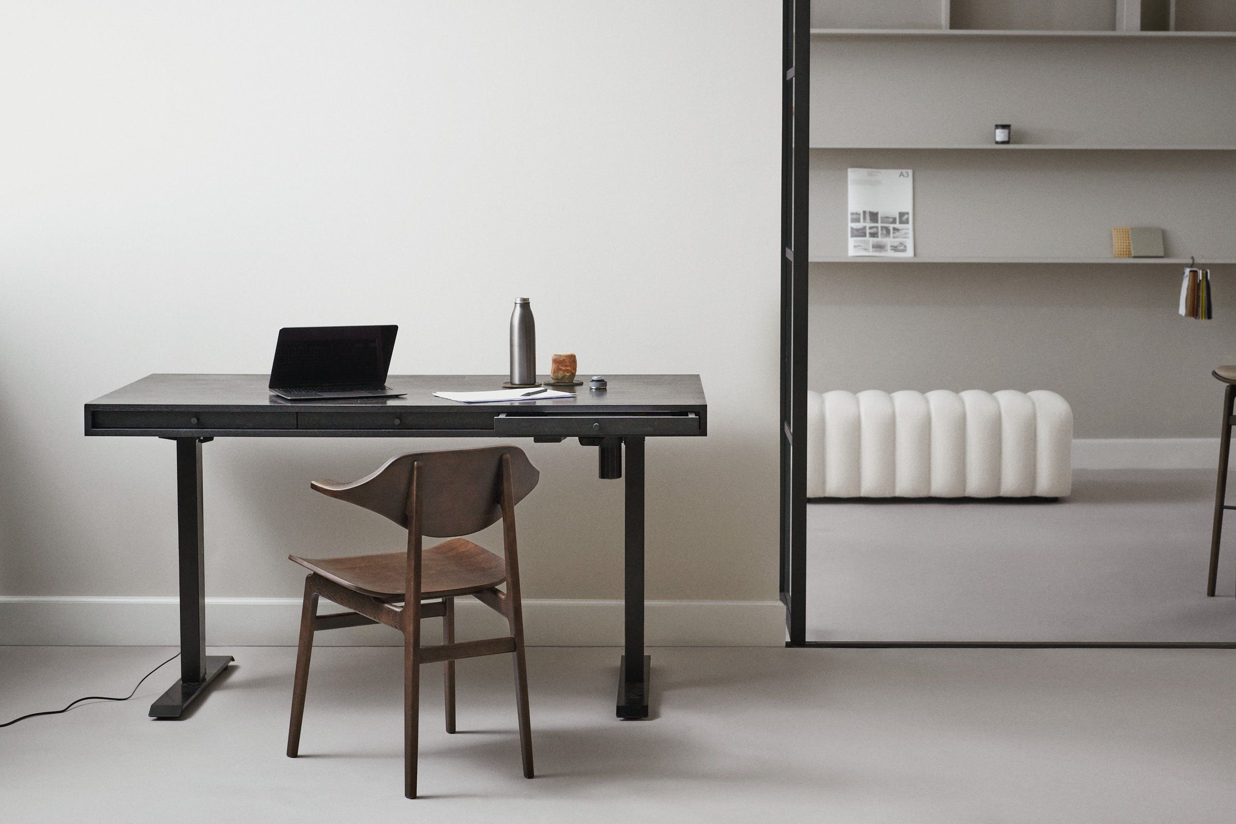 JFK OFFICE | Height-adjustable office desk Height-adjustable MDF office ...