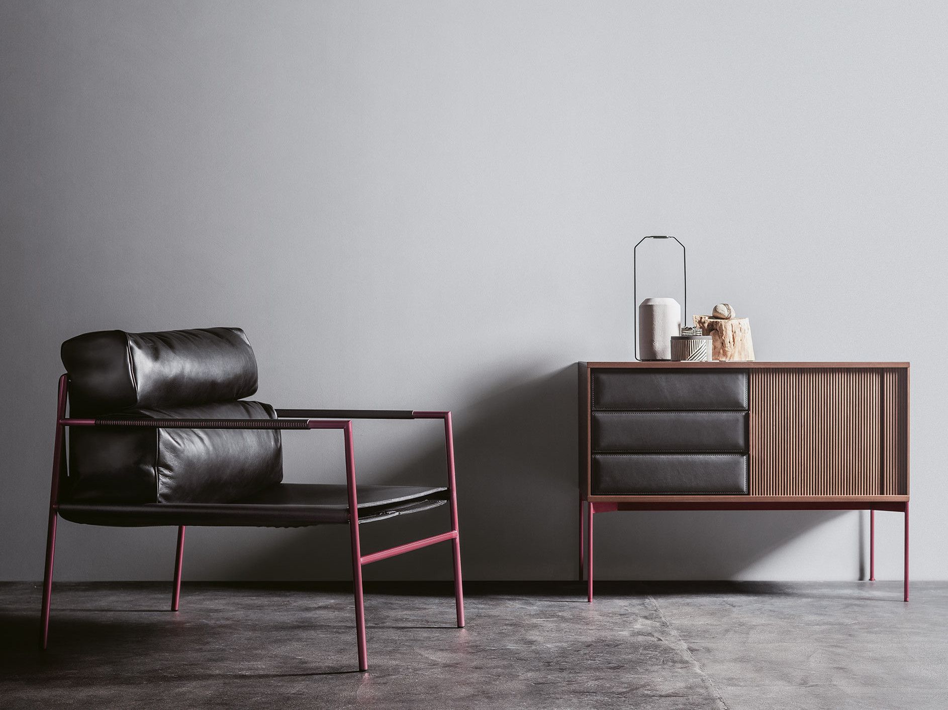 Leather easy chair with armrests JK EASY CHAIR JK Collection By Ritzwell