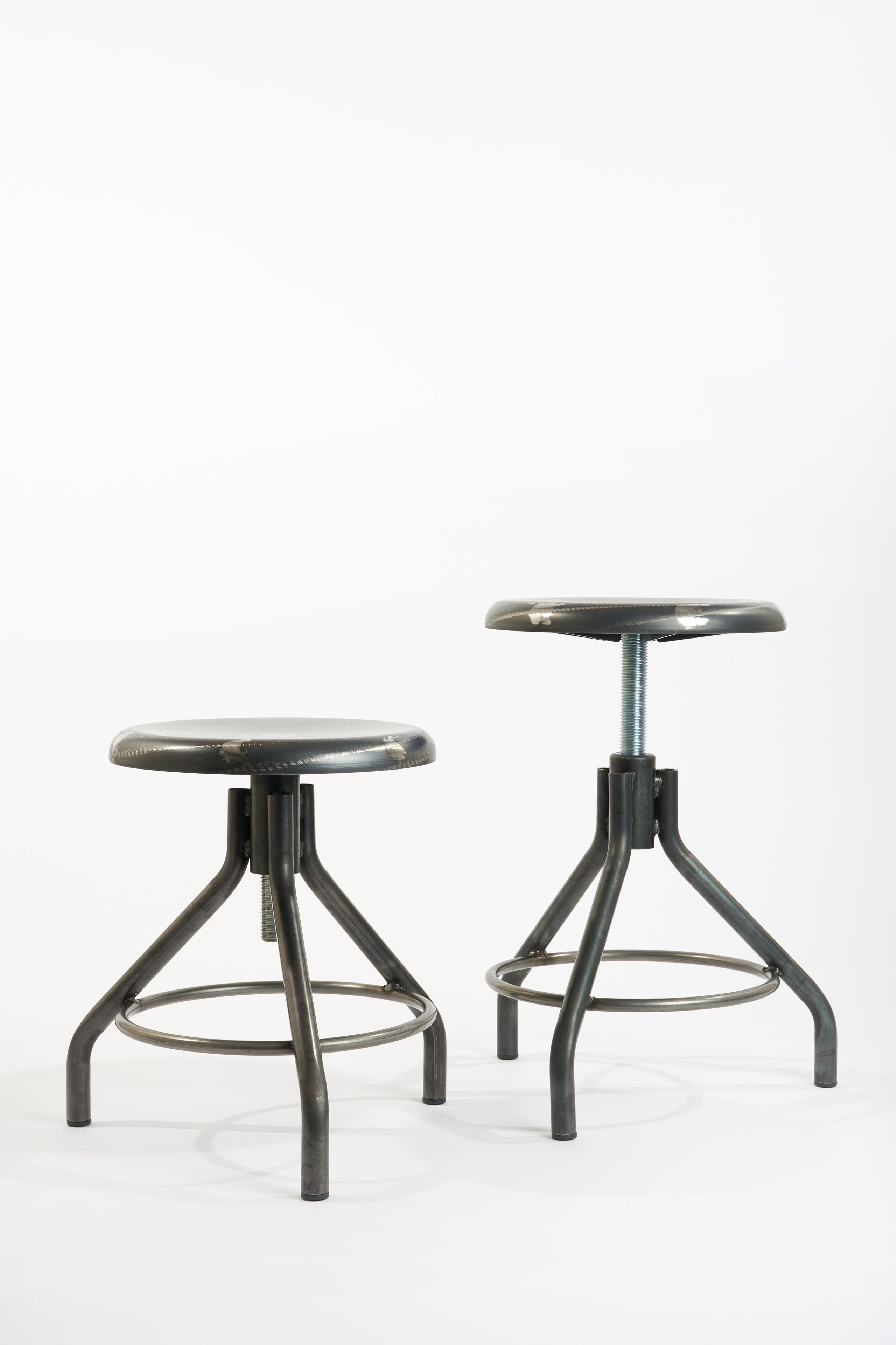 Height-adjustable swivel iron stool JOOKE By ZAVA design DelineoDesign ...