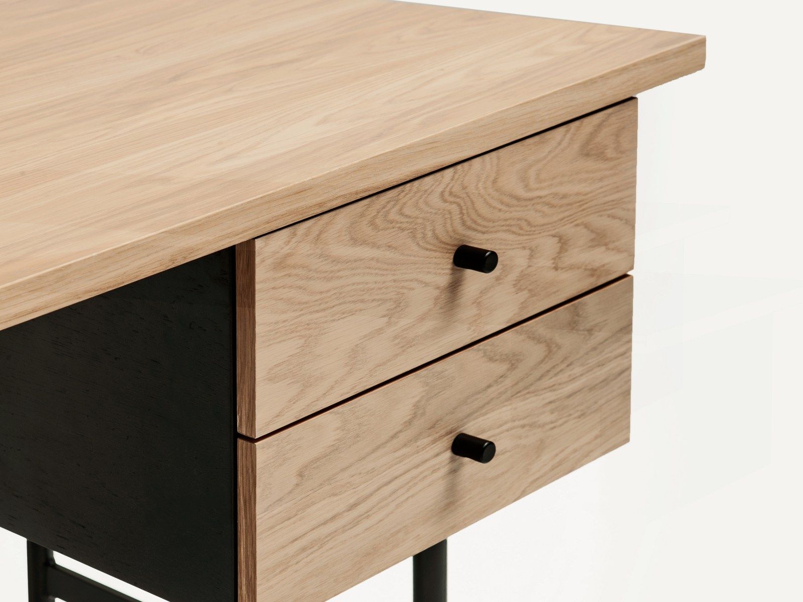 JUGEND | Writing desk Rectangular wood veneer writing desk By Woodman ...