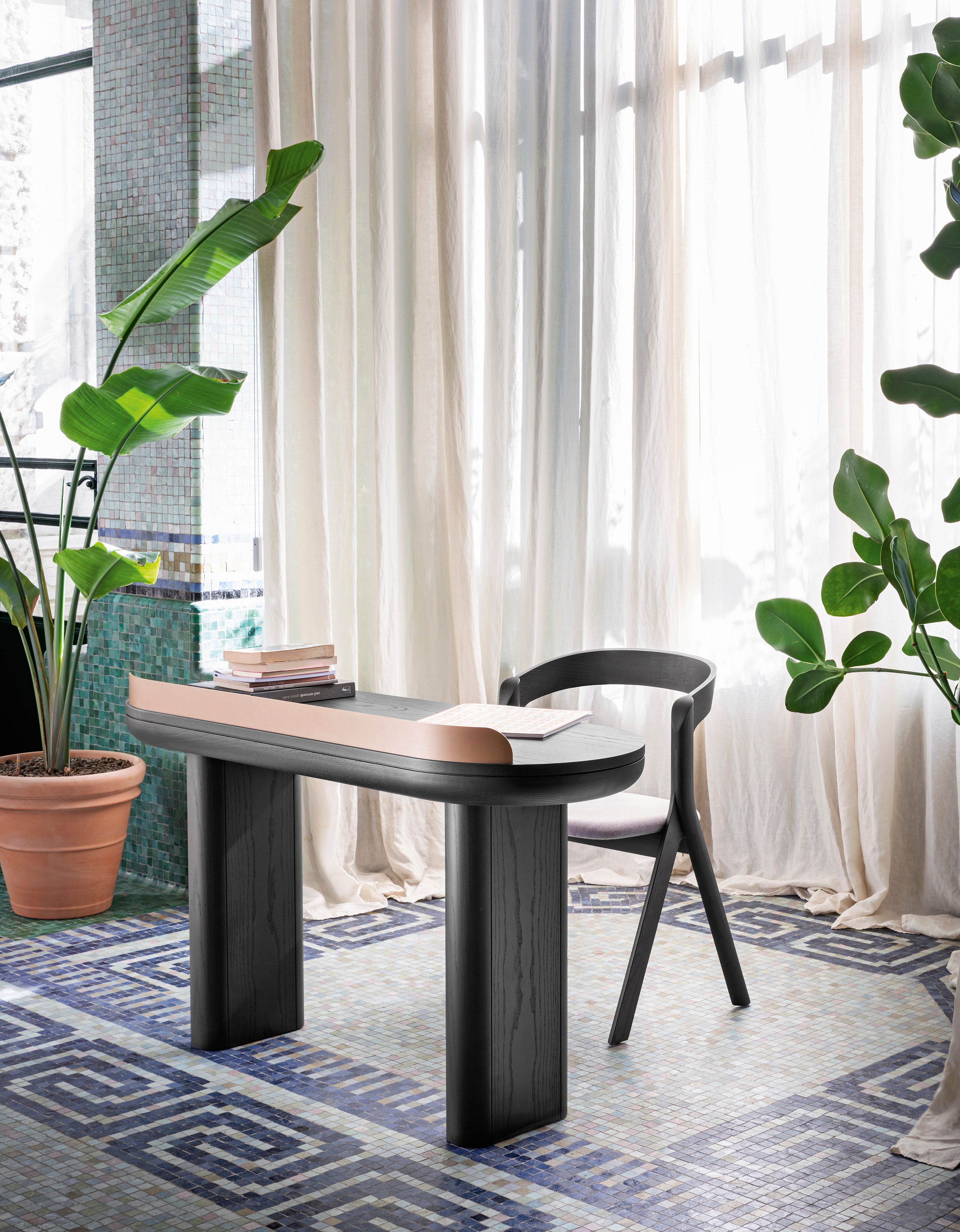 JUMBO Writing desk By Miniforms | design Paolo Cappello