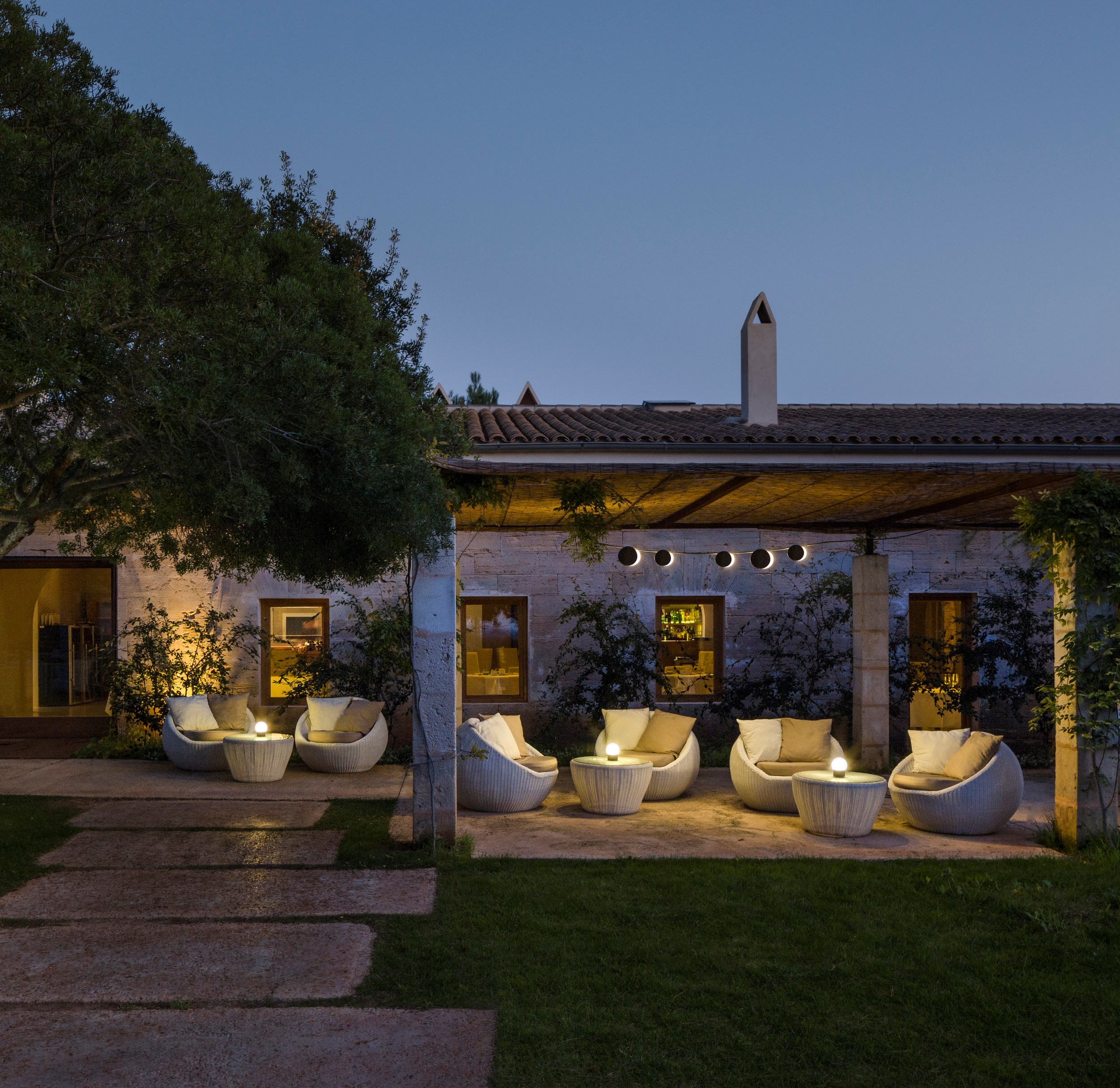 JUNE LED Outdoor table lamp By Vibia | design Emiliana design studio