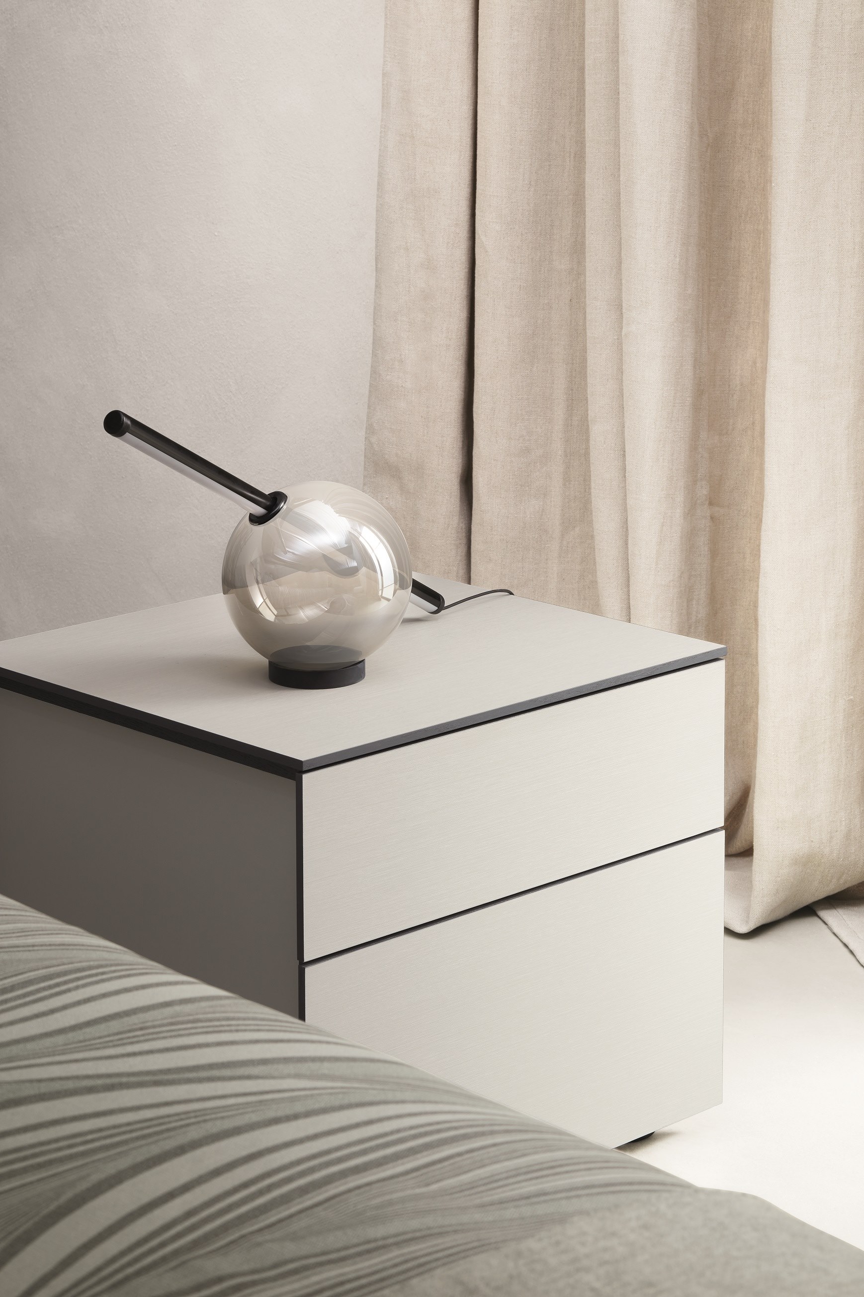 JUTA Wooden bedside table By Flou