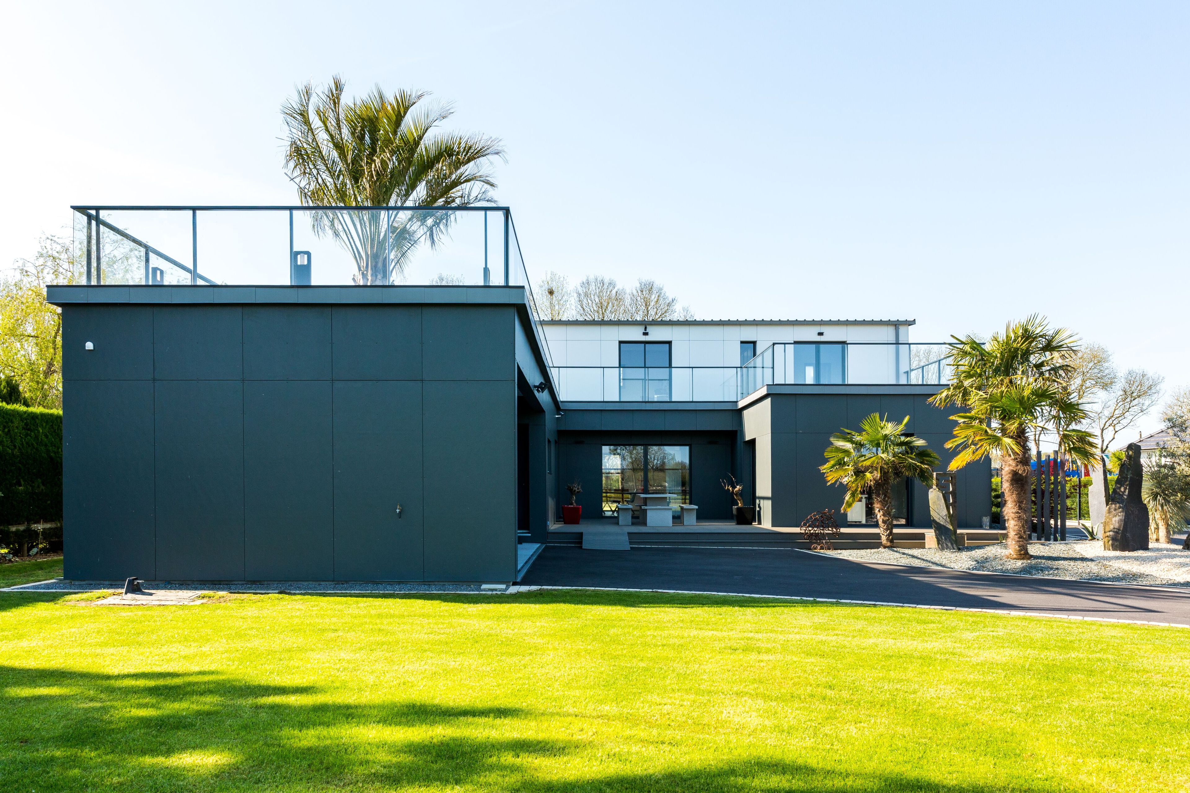 Pannelli in fibrocemento per facciate HARDIE® PANEL - James Hardie ...