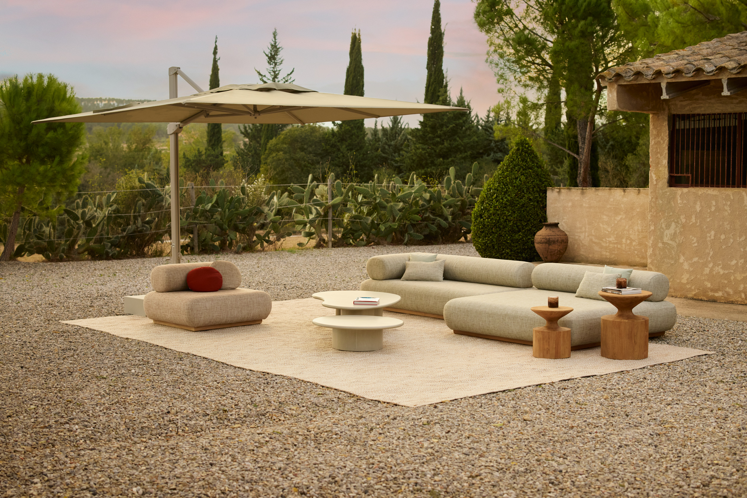 TATAMI Garden sofa By Jardinico