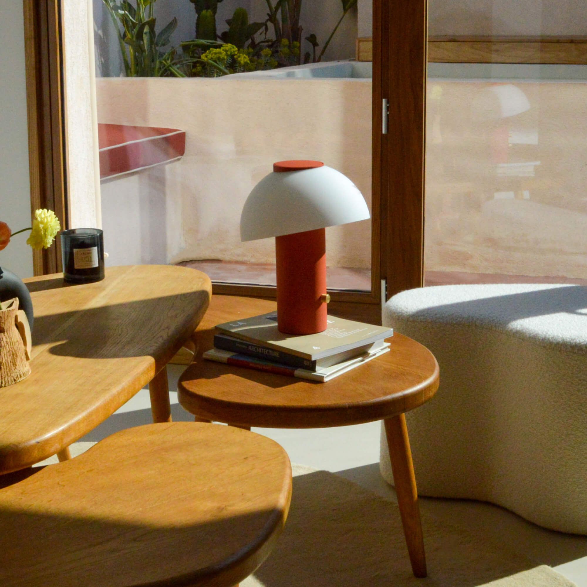 PICCOLO Smart LED table lamp By Jaune Fabrique