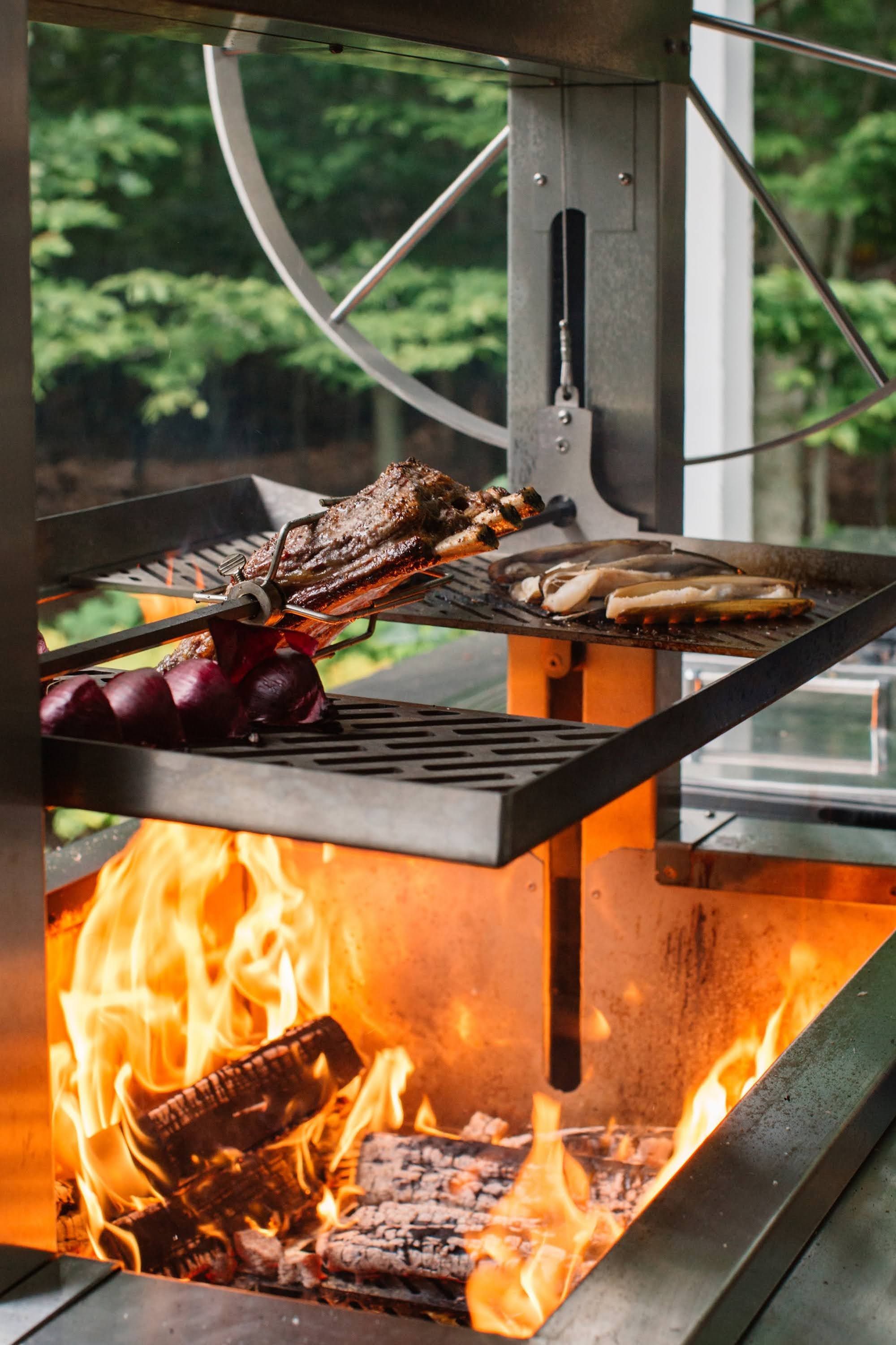 GAUCHO GRILLS Gas stainless steel barbecue By Kalamazoo