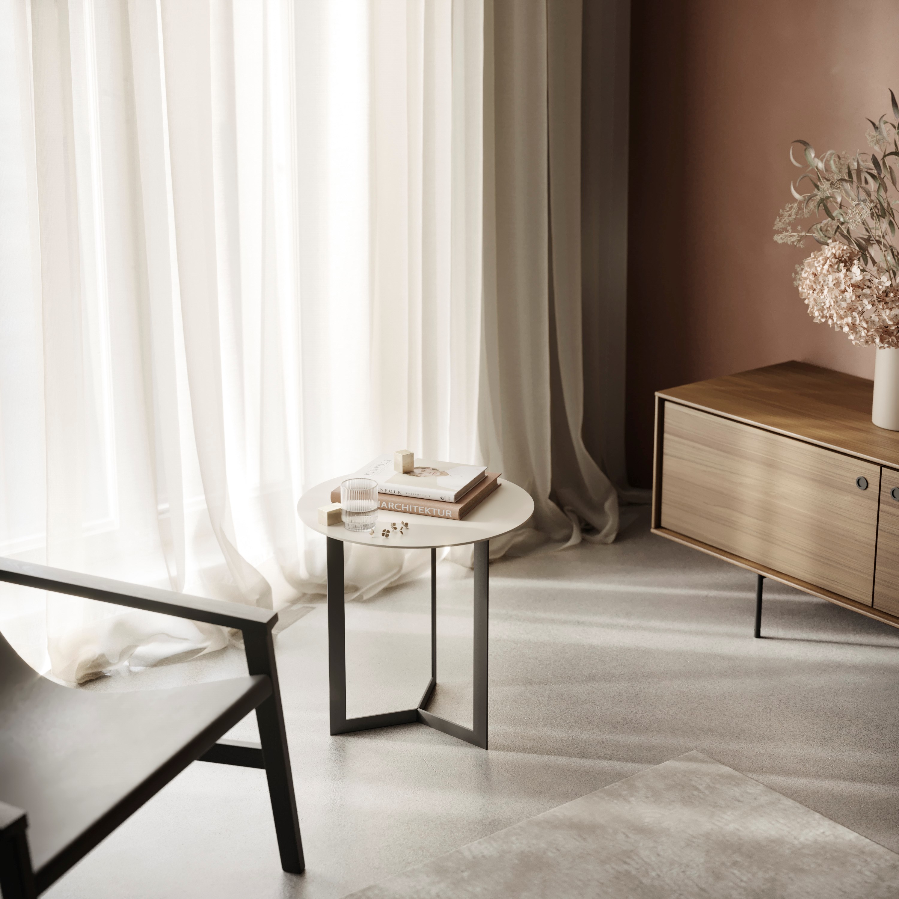 KABI | Coffee table Round wooden coffee table By TREKU | design Ibon ...