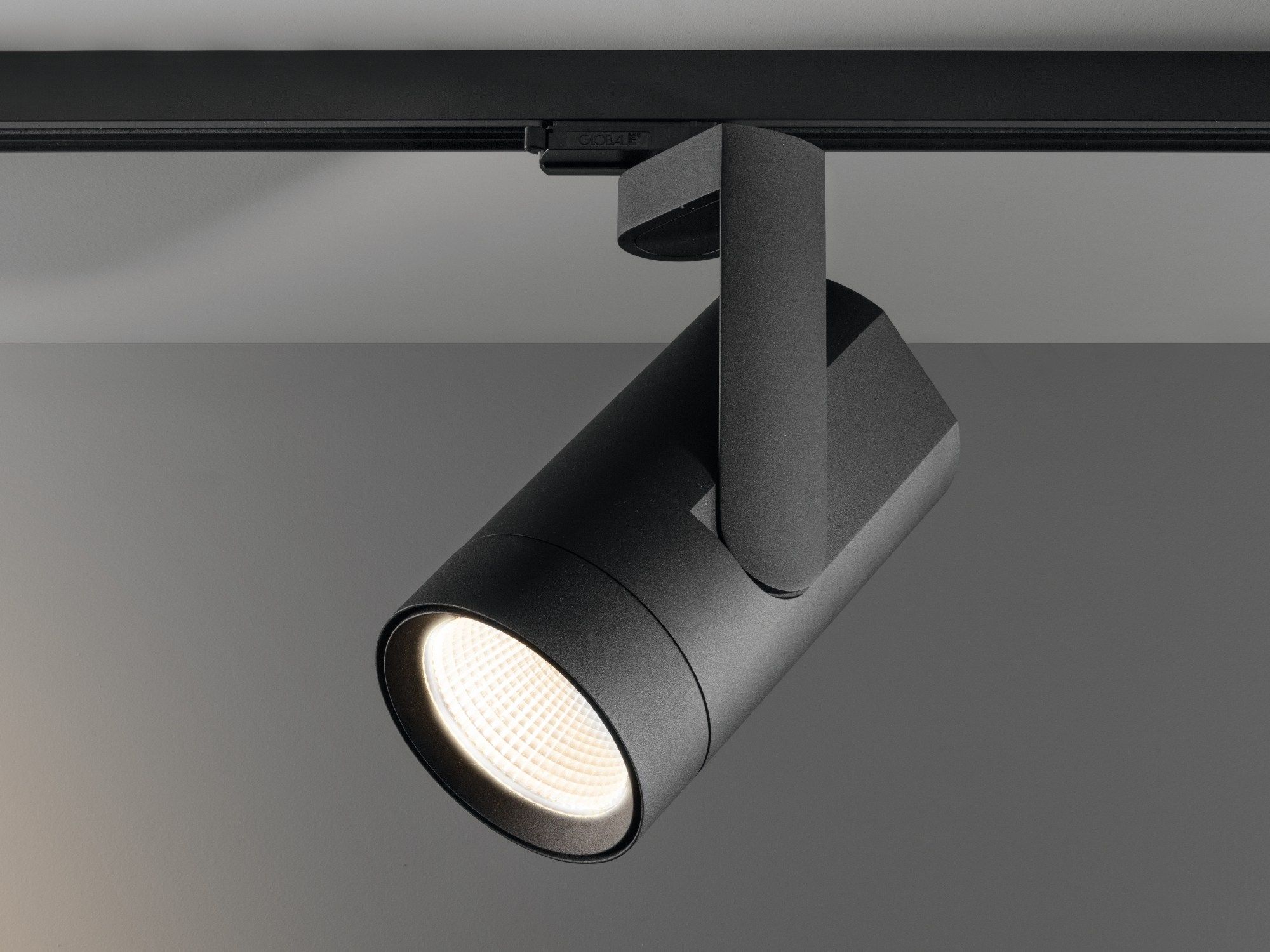 LED track-Light KANON By Modular Lighting Instruments design Couvreur.devos