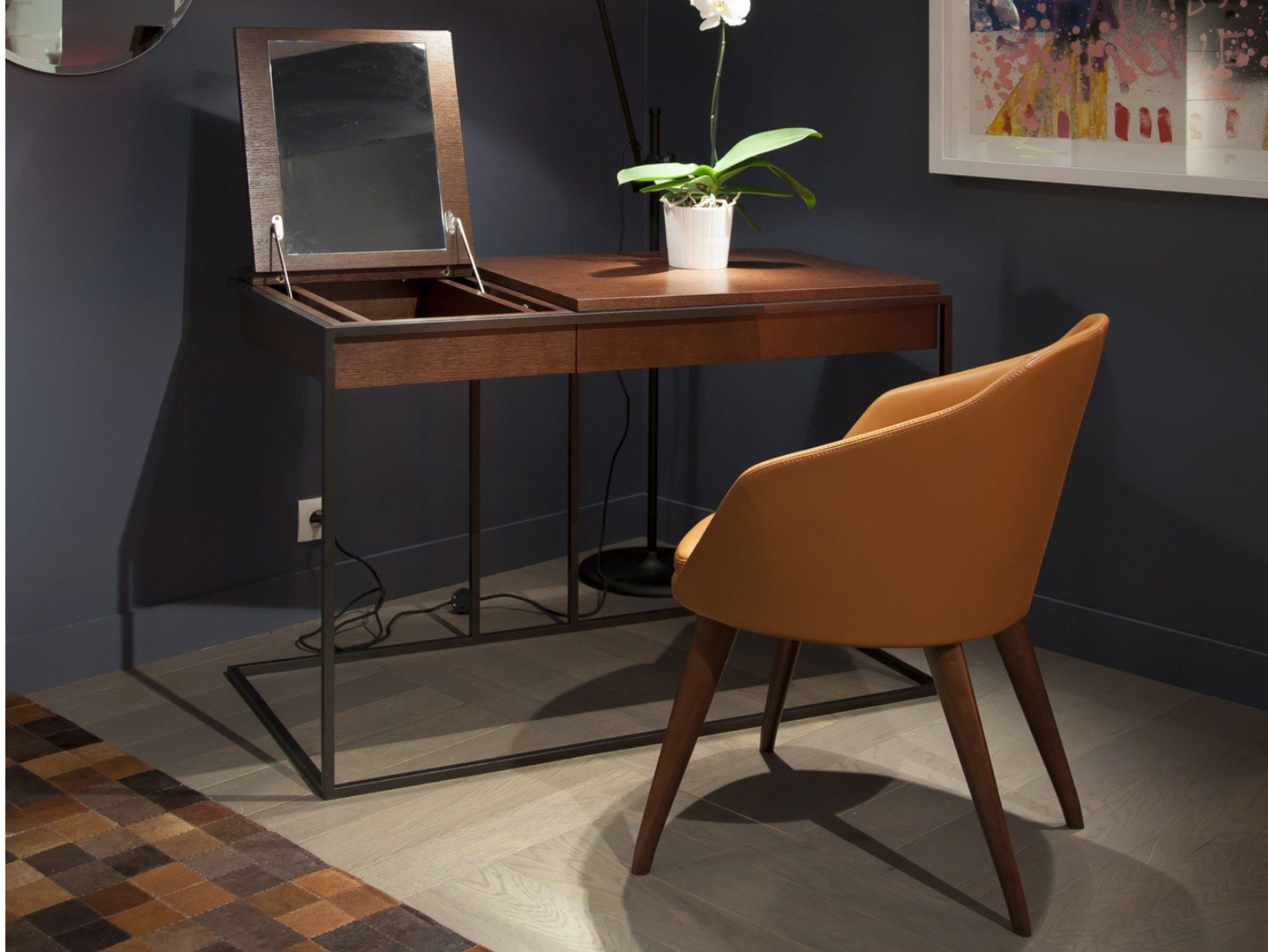 KARUSA | Dressing table Karusa Collection By Duvivier Canapés