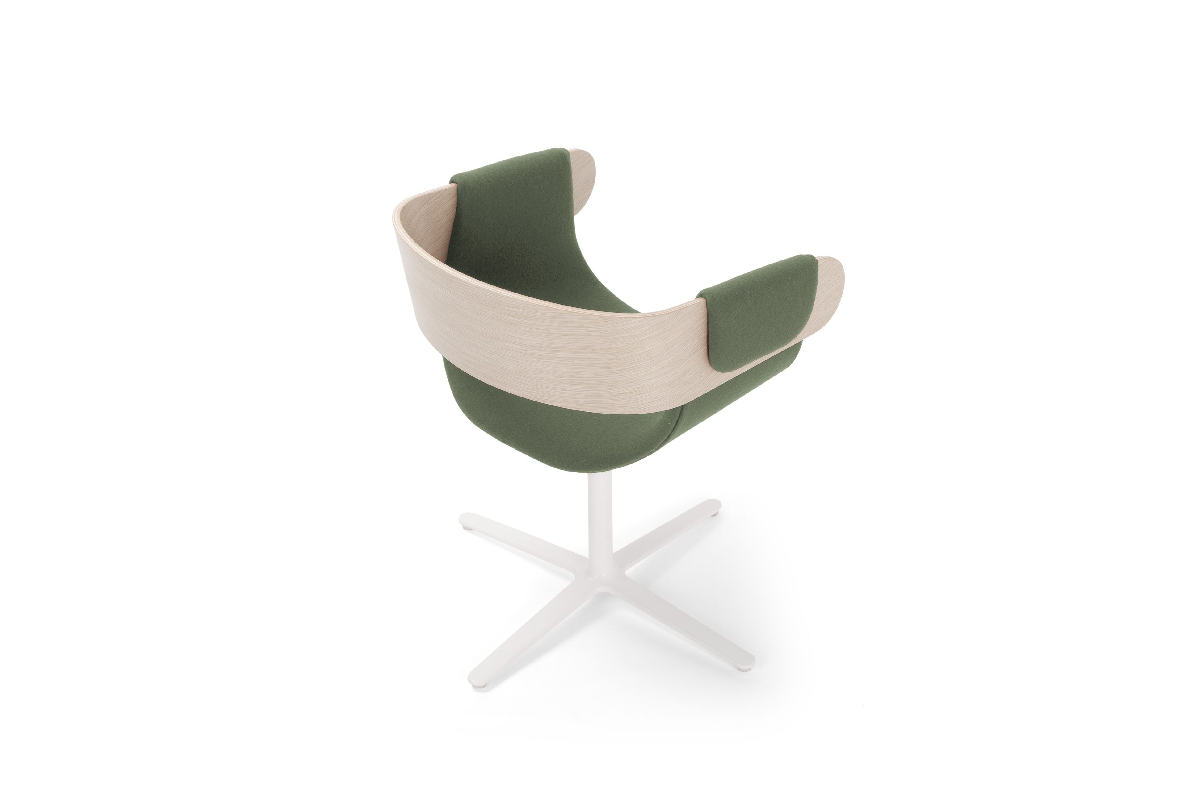 KAY Chaise pivotante à branches avec accoudoirs By True Design | design ...
