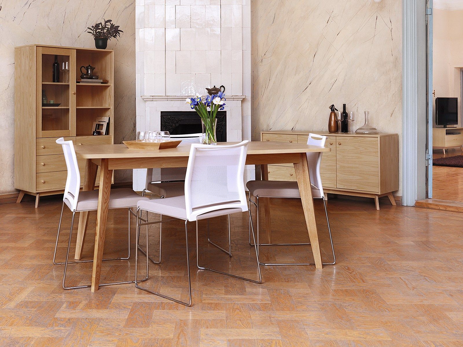 KENSAL | Extending table By Woodman