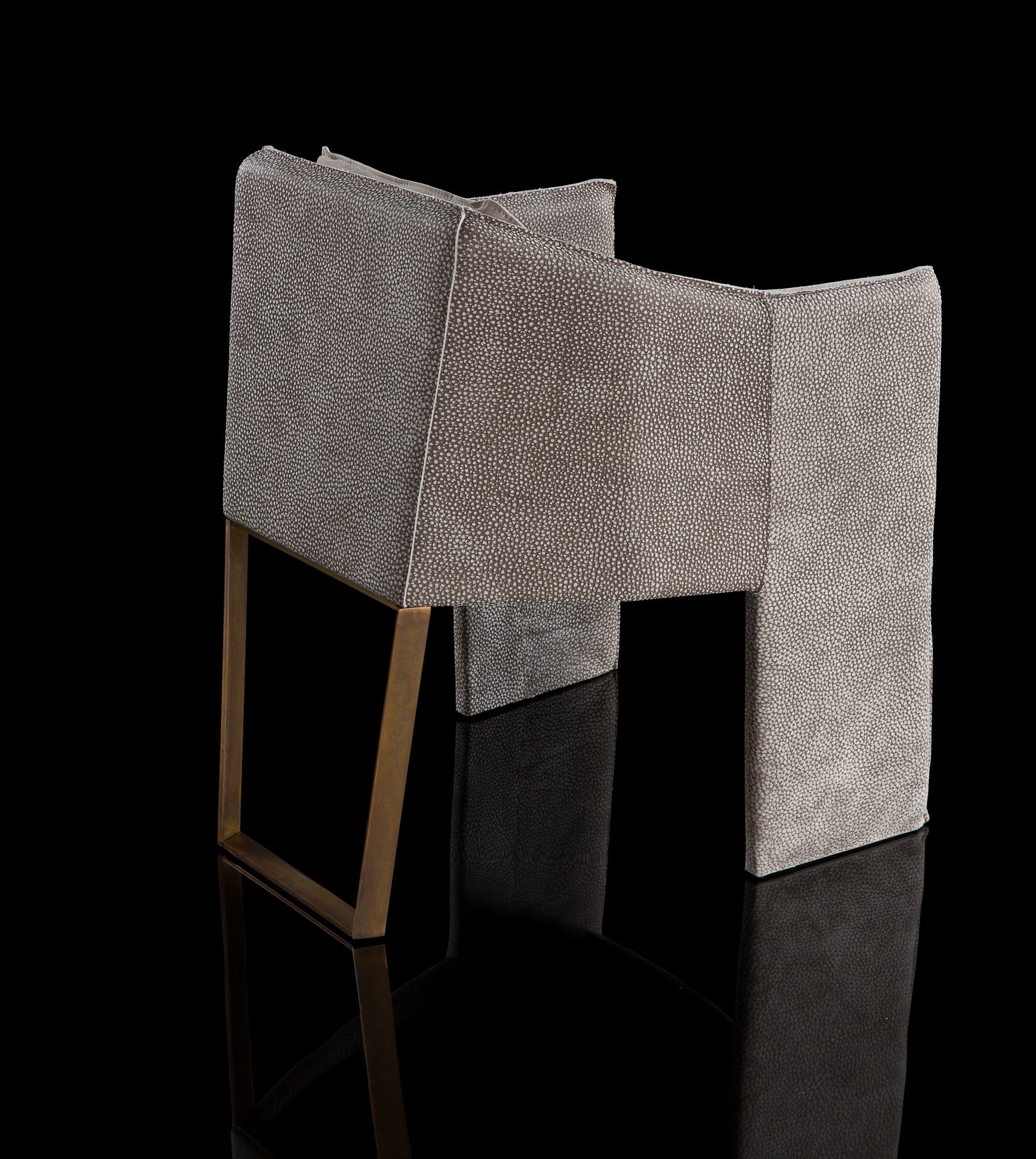 KETCH Upholstered leather chair with armrests By Henge | design Massimo ...