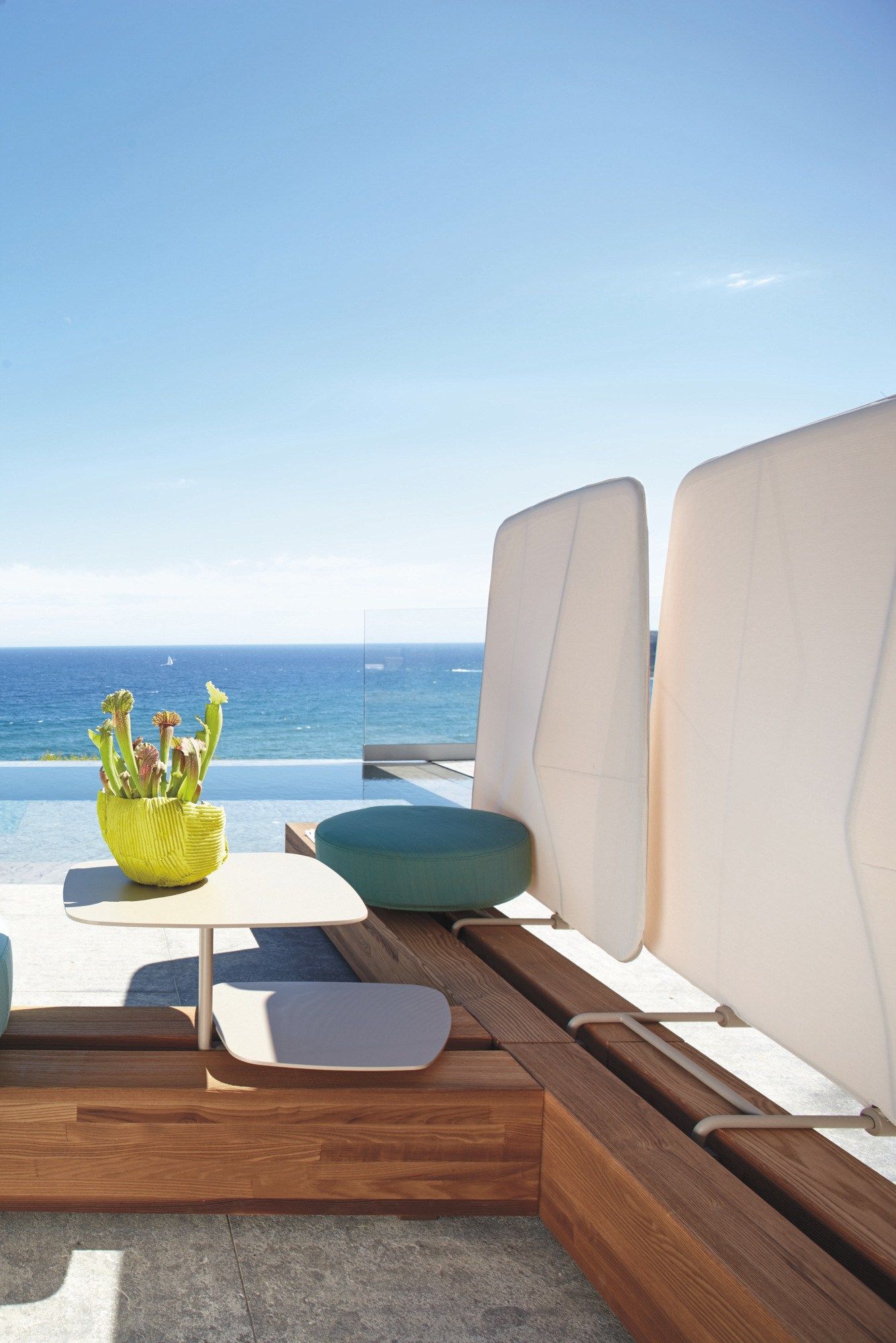 KEY WEST | Garden bench By Roberti Rattan design Roberto Papparotto ...