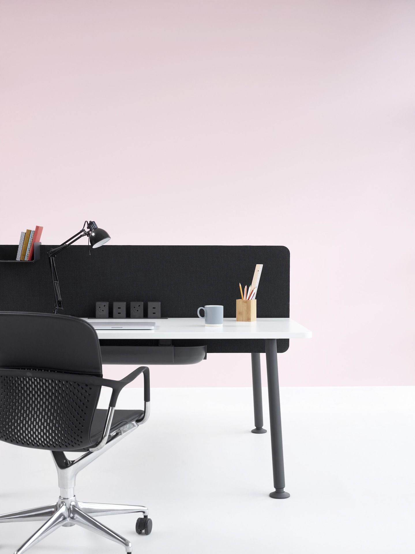 KEYN | Office chair Keyn Collection By Herman Miller design forpeople
