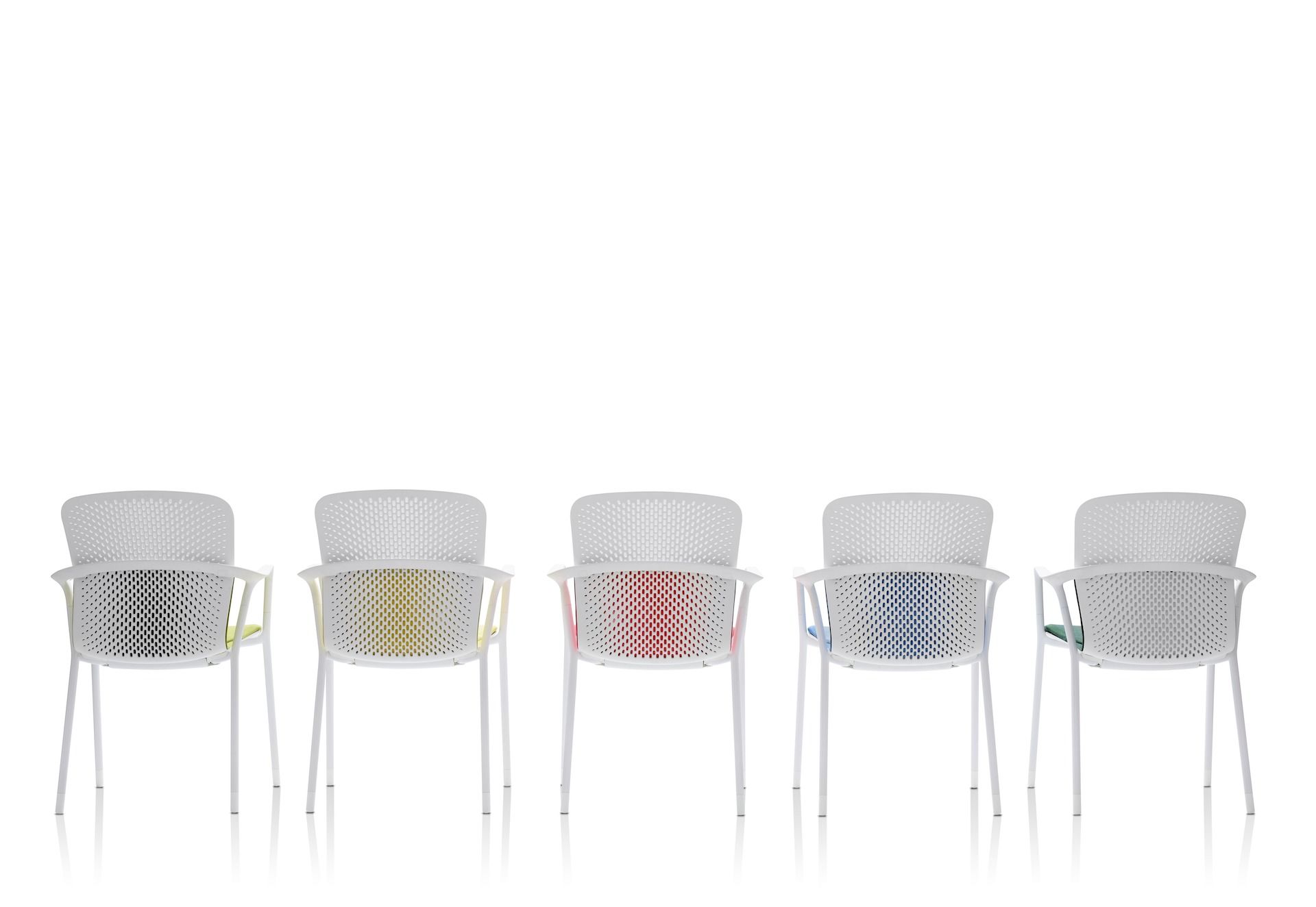 KEYN Stackable chair with armrests By Herman Miller | design forpeople