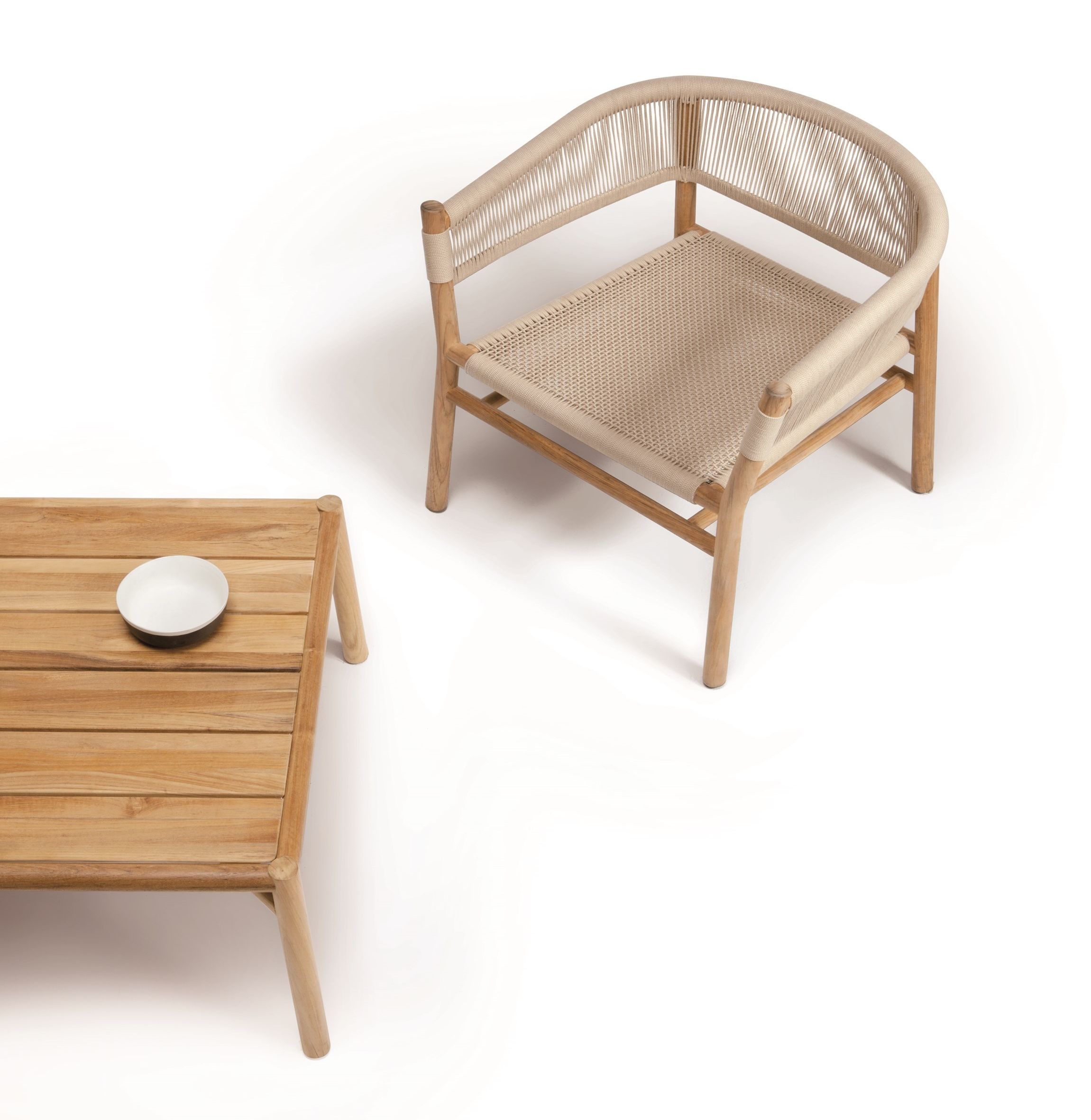 KILT Rope low lounge chair with armrests By Ethimo | design Marcello ...