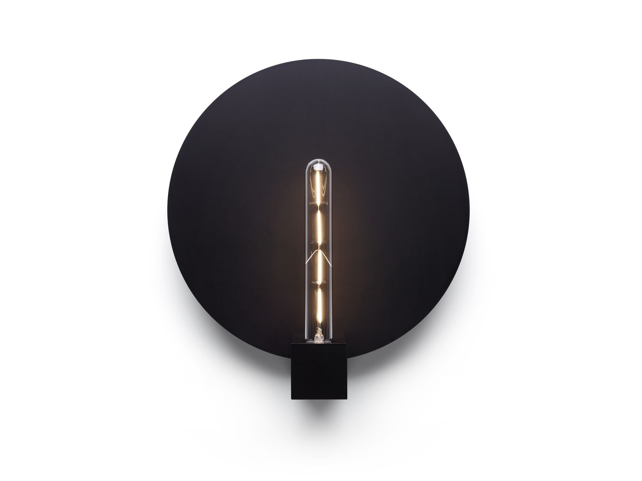 KING ARTHUR | Wall lamp By Hollands Licht